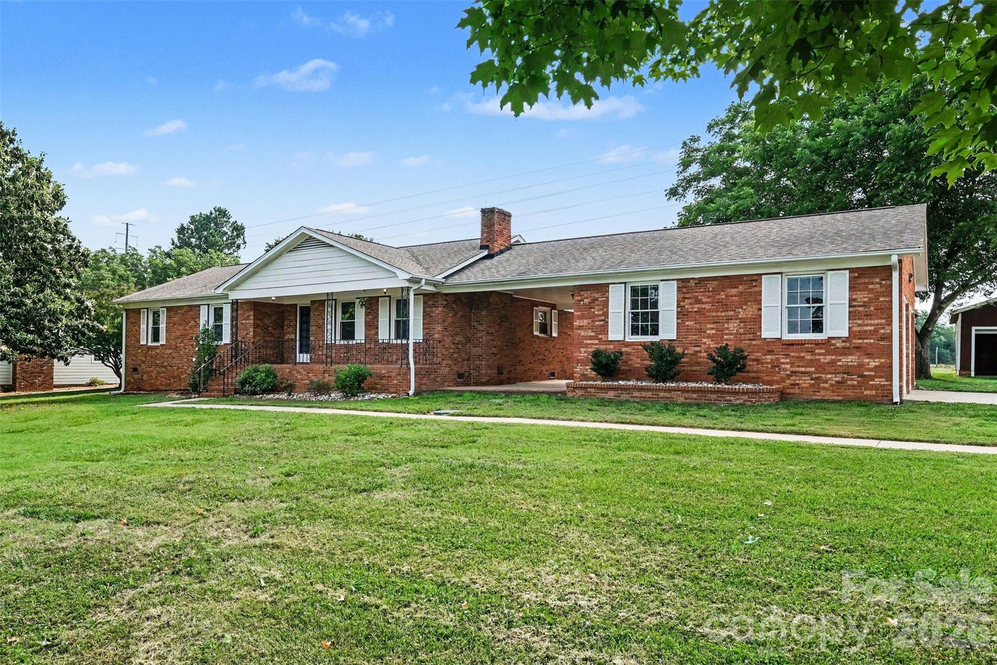 16924 Knoxwood Drive, Huntersville, NC