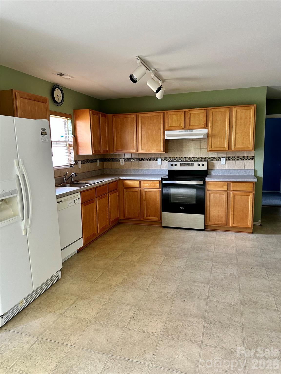 Photo 7 of 4722 Mortonhall Road, Charlotte, NC