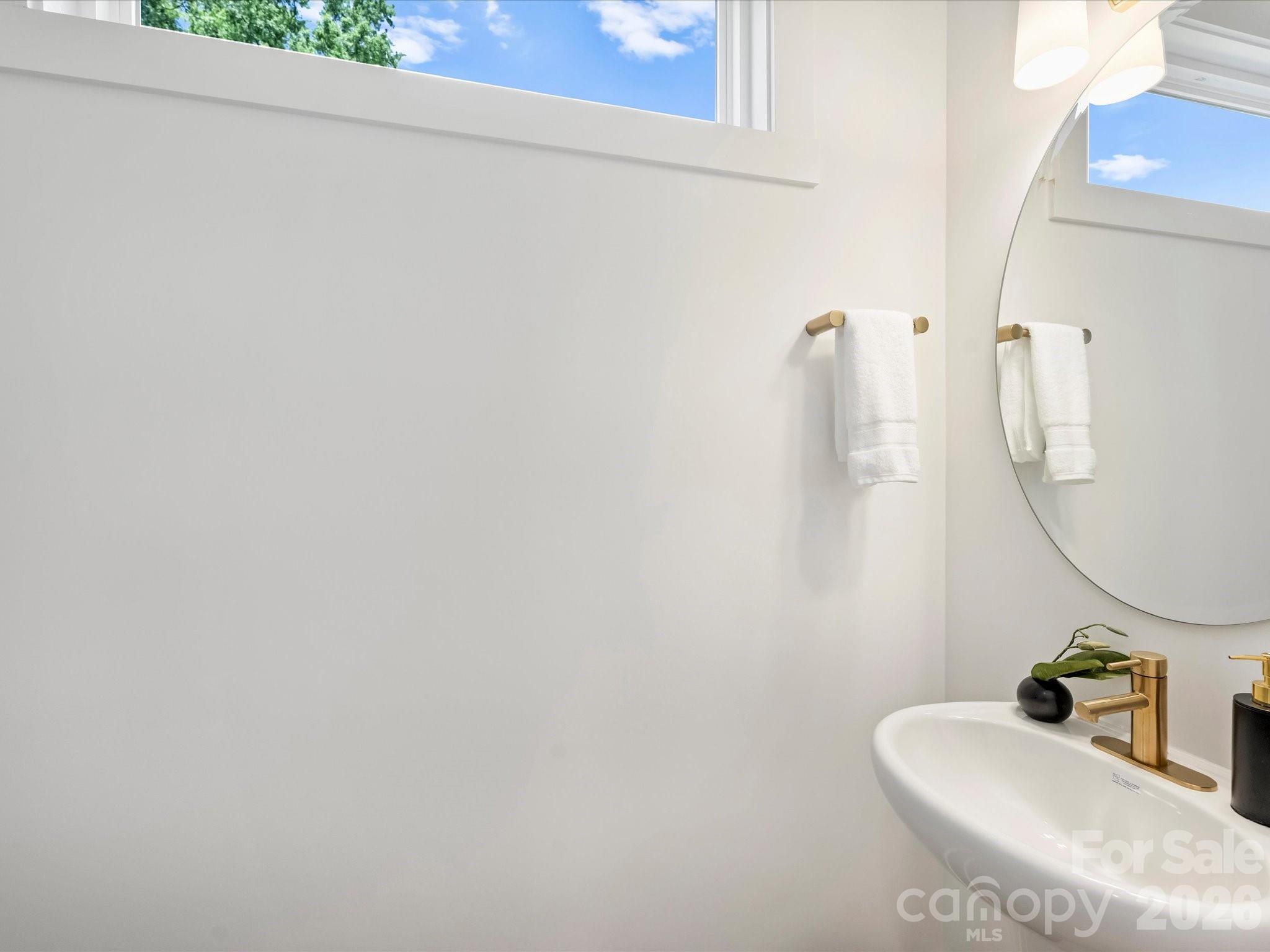 Photo 16 of 1125 E 35th Street, Charlotte, NC