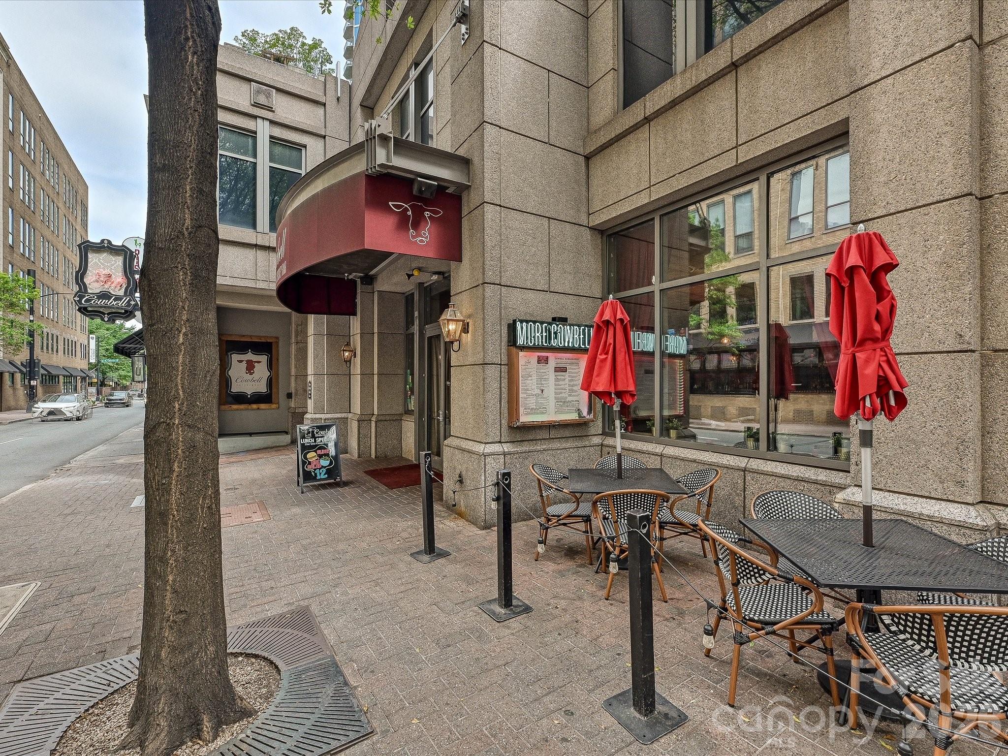 Photo 36 of 127 N Tryon Street509, Charlotte, NC