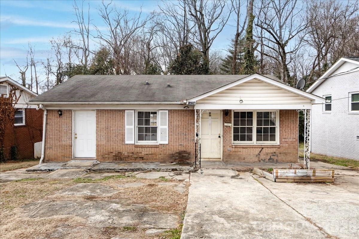 Photo 3 of 1628 Eastway Drive, Charlotte, NC
