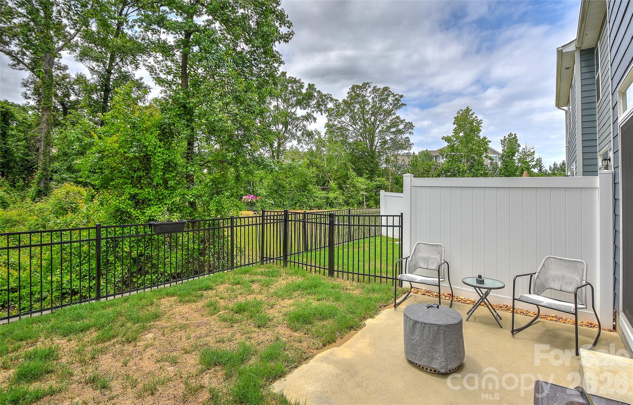 Photo 10 of 1010 Moffatt Lane, Matthews, NC
