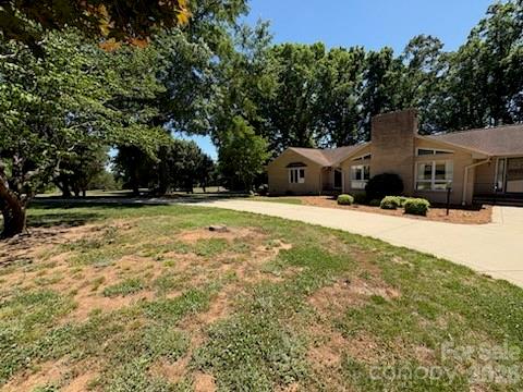 Photo 4 of 2610 TAYLOR Road, Shelby, NC