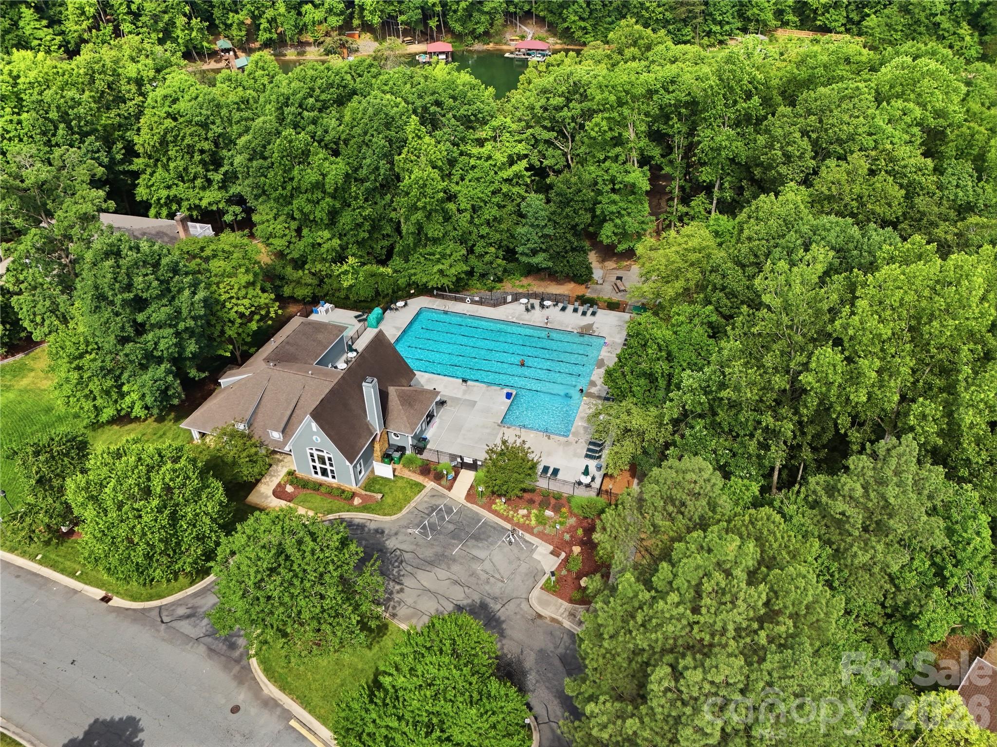 Photo 44 of 2940 Shady Reach Lane, Charlotte, NC
