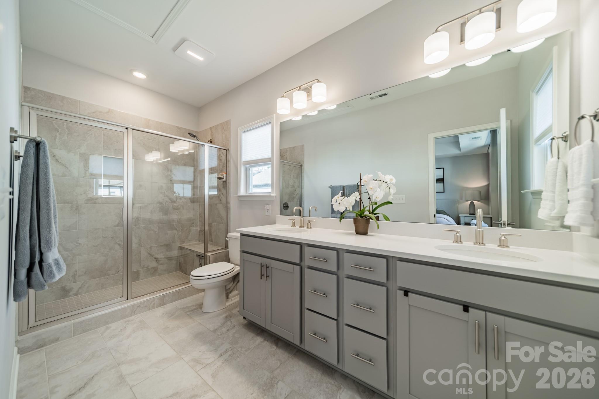 Photo 23 of 4040 Hidden Oaks Drive, Charlotte, NC