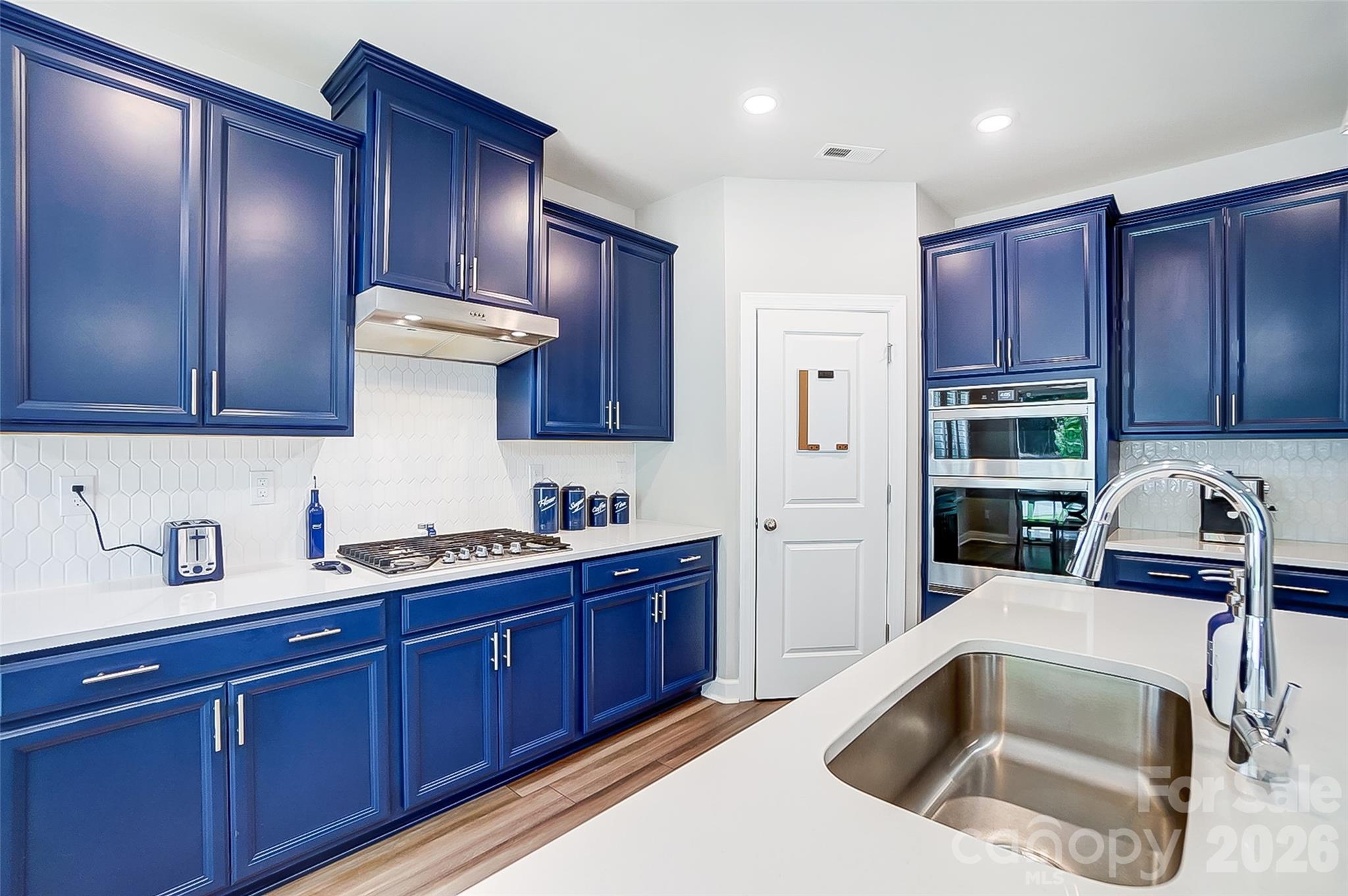 9380 Dunwich Drive, Gastonia, NC - photo 7 of 31