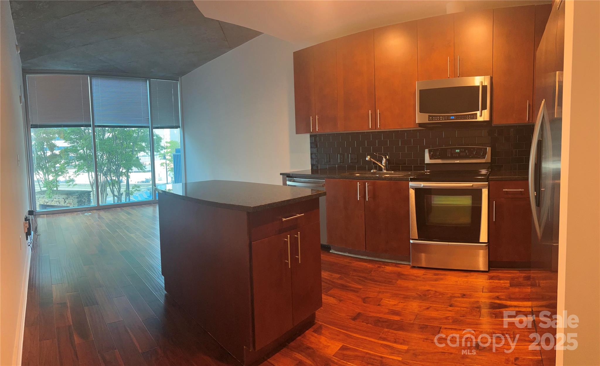 Photo 3 of 210 N Church Street1105, Charlotte, NC