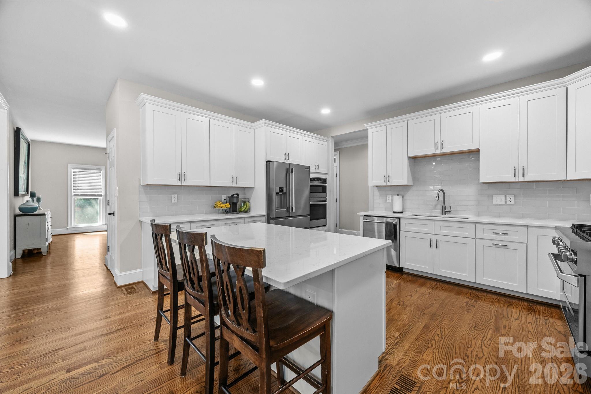908 Woodhurst Drive, Wesley Chapel, NC - photo 15 of 49