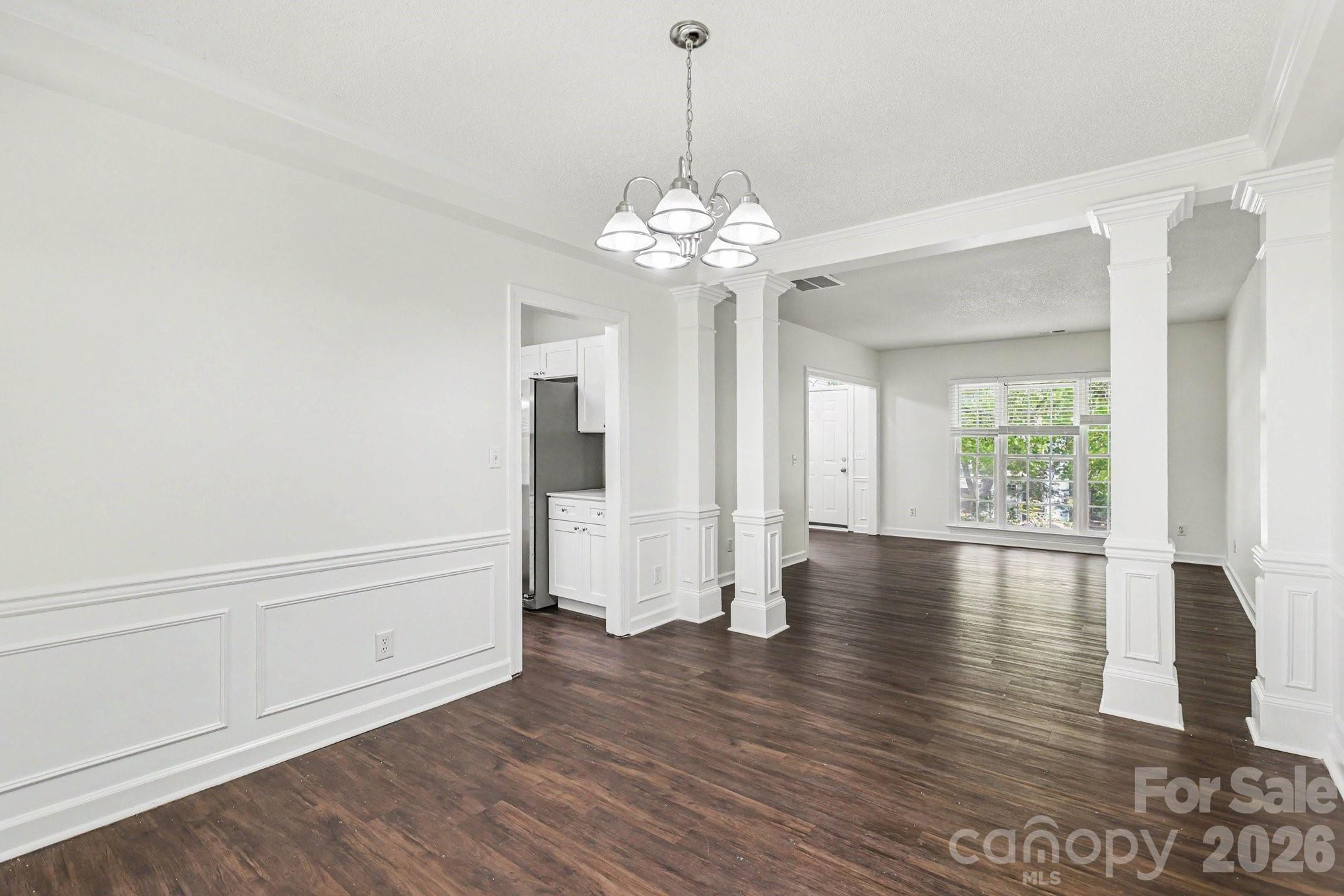 5802 Swanston Drive, Charlotte, NC - photo 6 of 19