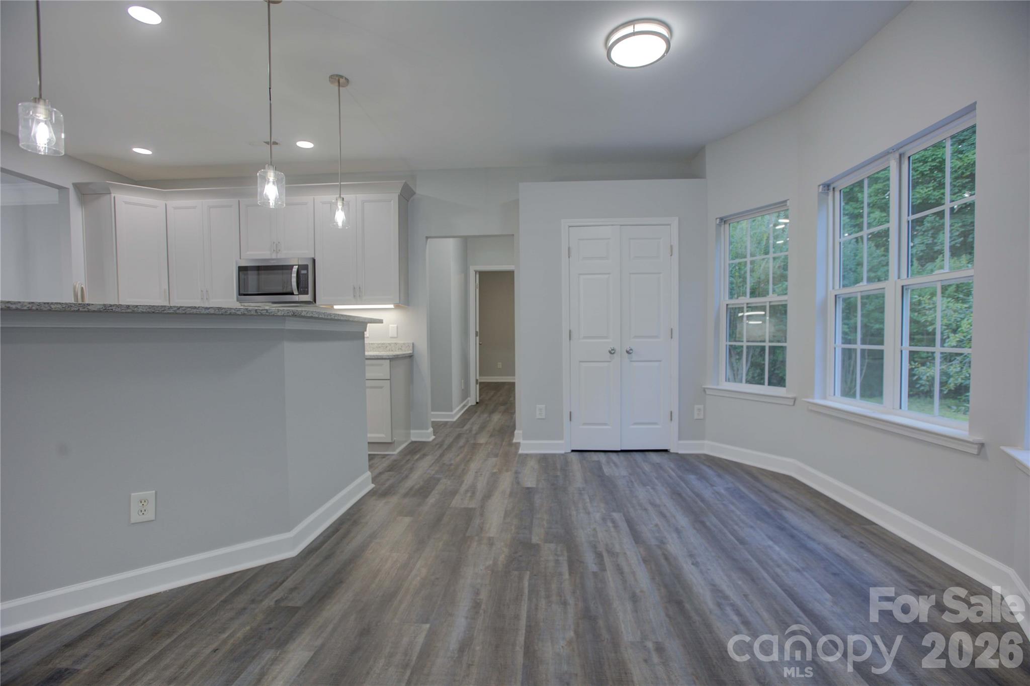 Photo 10 of 520 Grantham Lane, Charlotte, NC