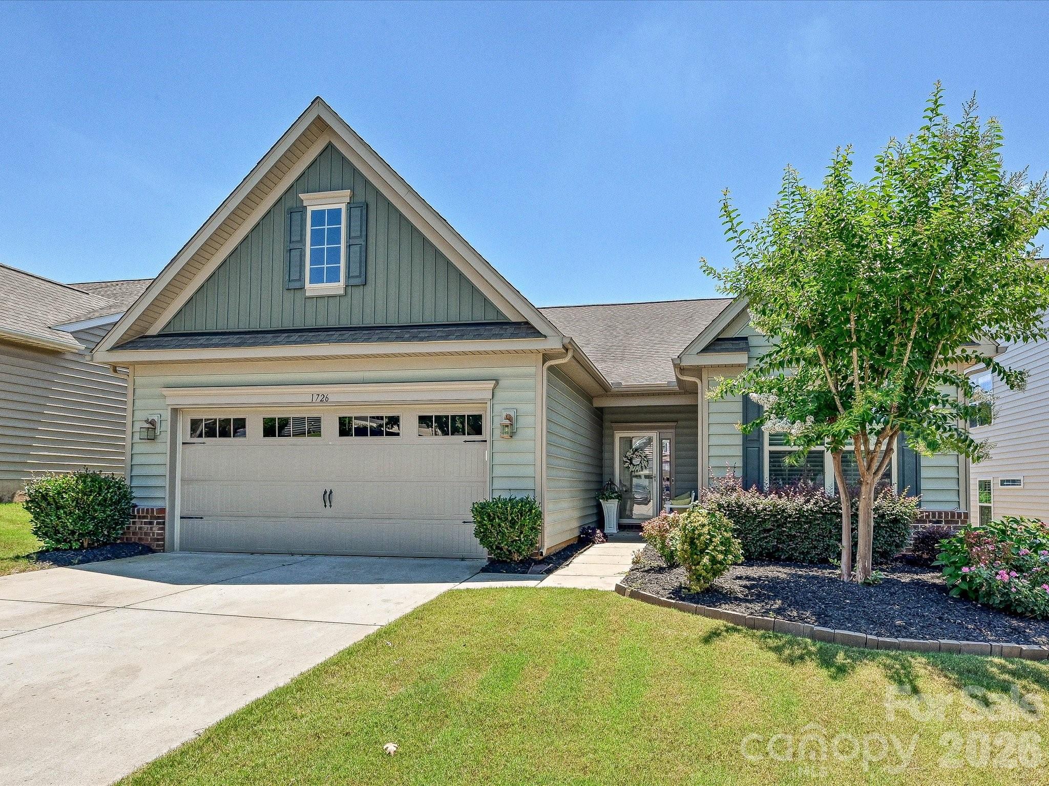 Home for sale at 1726 Tailed Hawk Way, Fort Mill, SC — photo 1 of 27