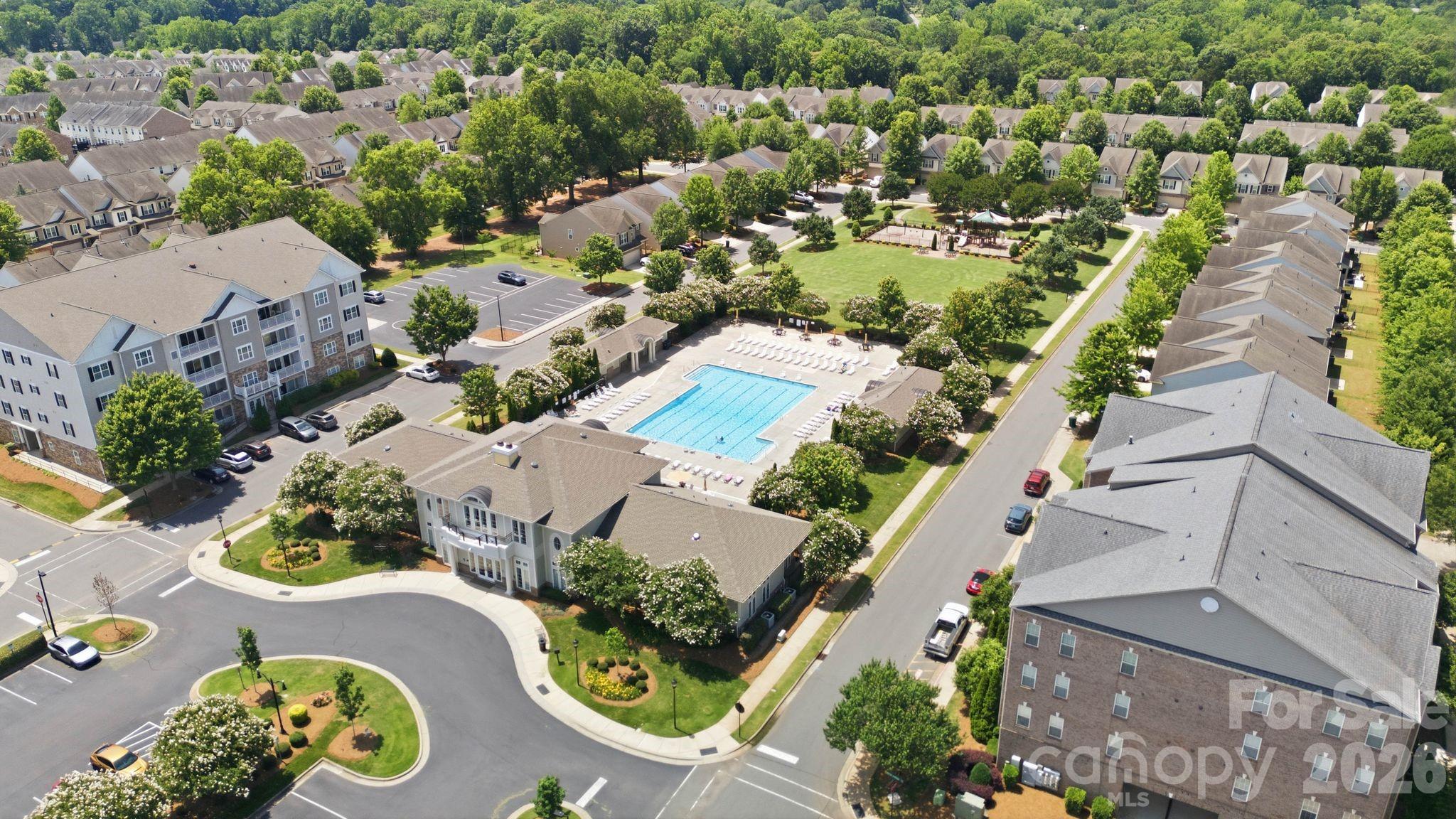 Photo 40 of 2403 Diplomat Lane, Charlotte, NC