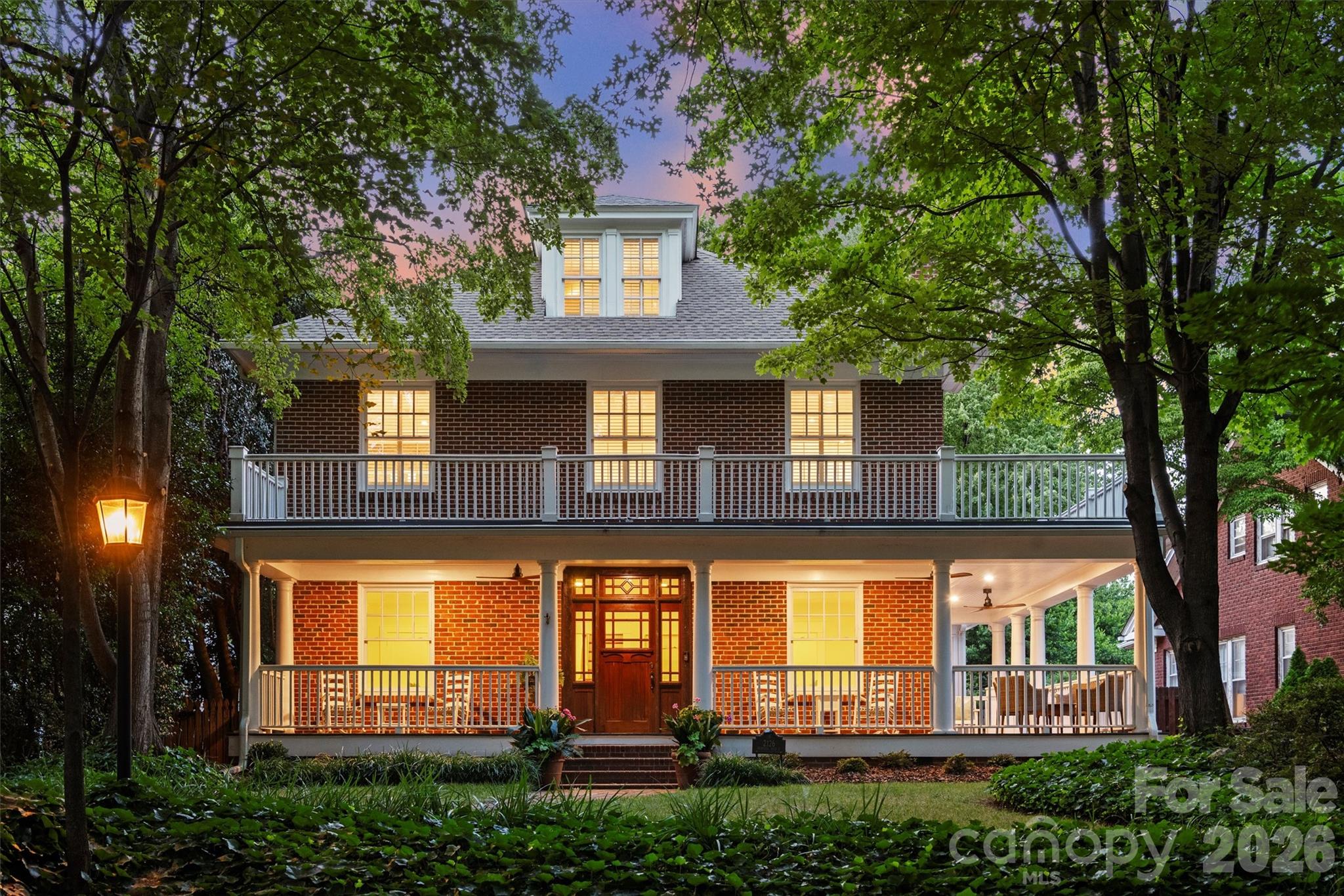 Photo 2 of 2126 Dilworth Road E, Charlotte, NC