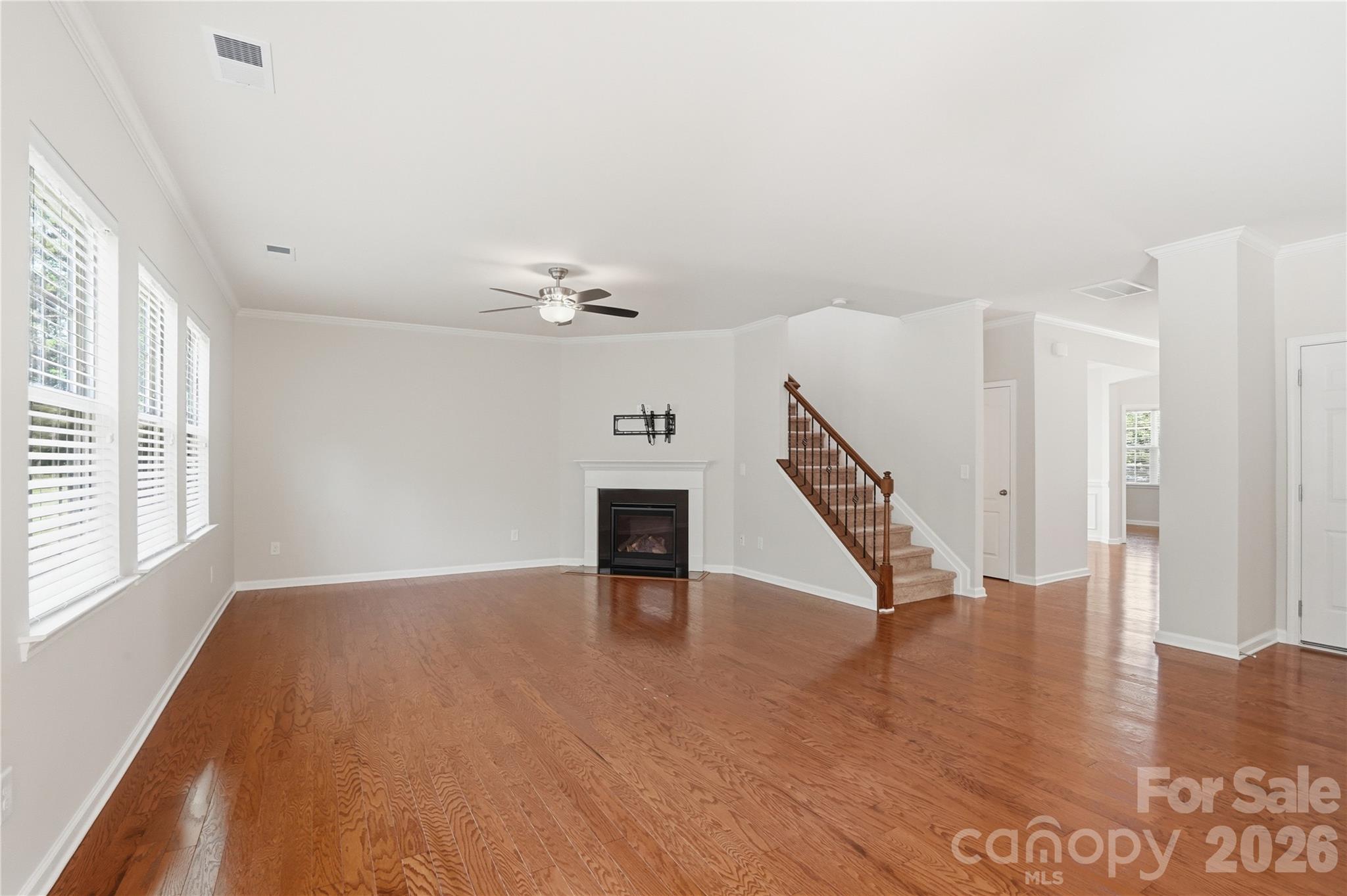 13714 Canterbury Castle Drive, Charlotte, NC - photo 9 of 42