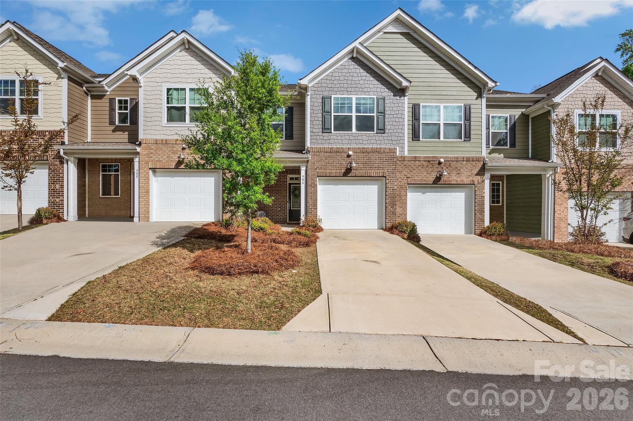 906 Park Bend Trail, Tega Cay, SC - photo 3 of 29