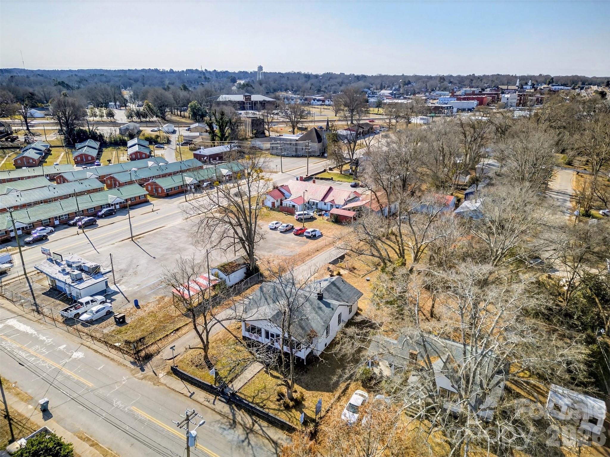 121 Holland Street, Gaffney, SC - photo 34 of 38