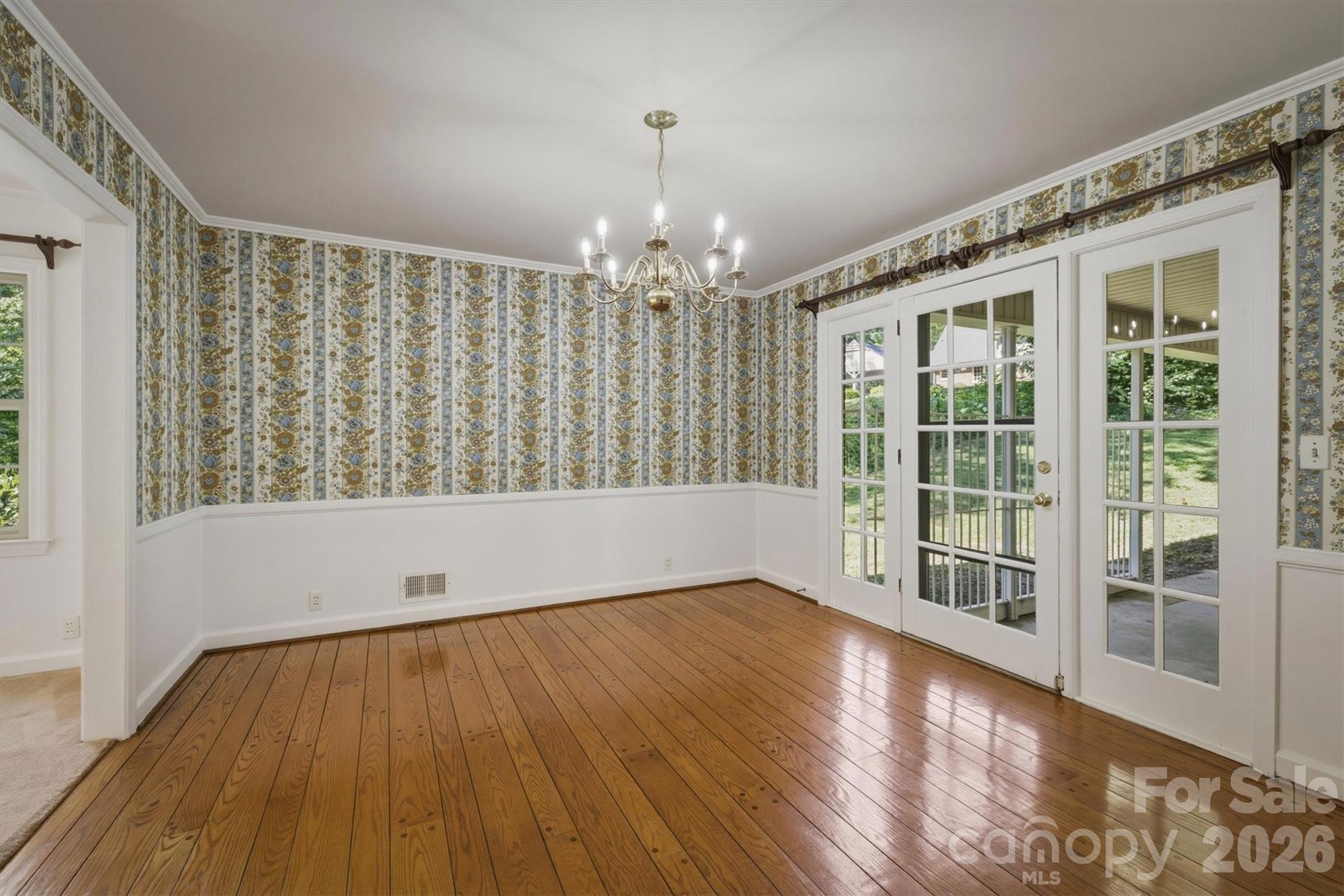 102 Woodland Drive, Morganton, NC - photo 19 of 46