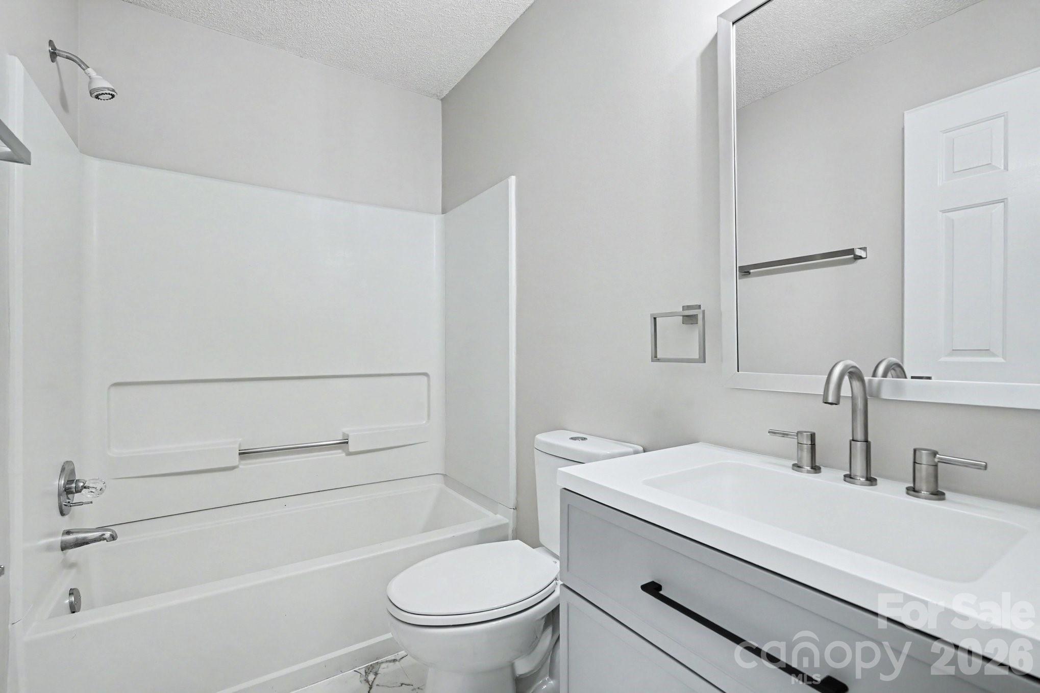 Home for sale at 7518 Prindle Lake Drive, Charlotte, NC — photo 21 of 24