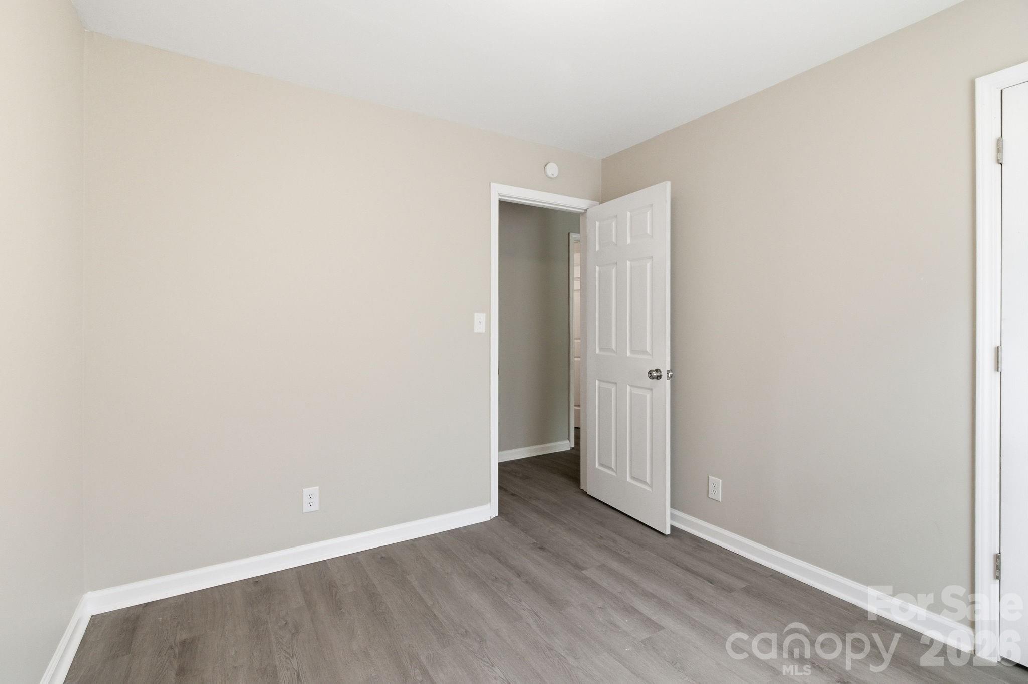 Photo 9 of 2732 Thornton Road, Charlotte, NC