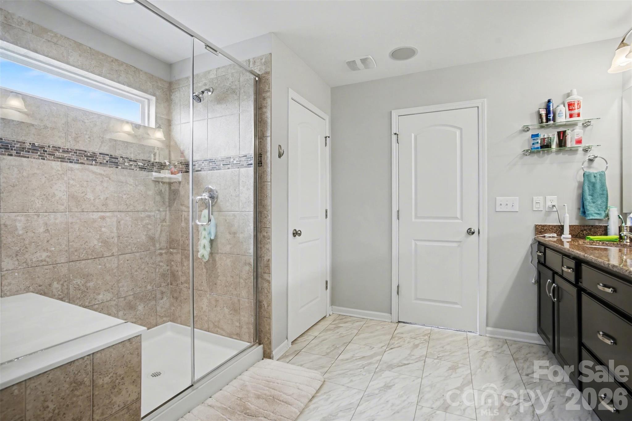 Photo 13 of 10916 Tower Oak Drive, Charlotte, NC