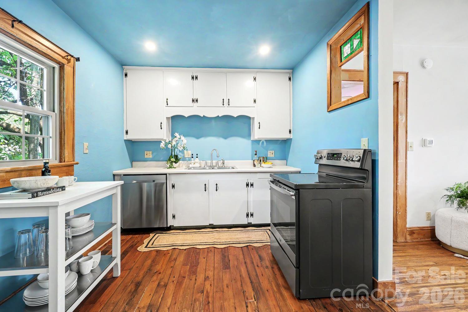 Photo 37 of 1012 E 35th Street, Charlotte, NC
