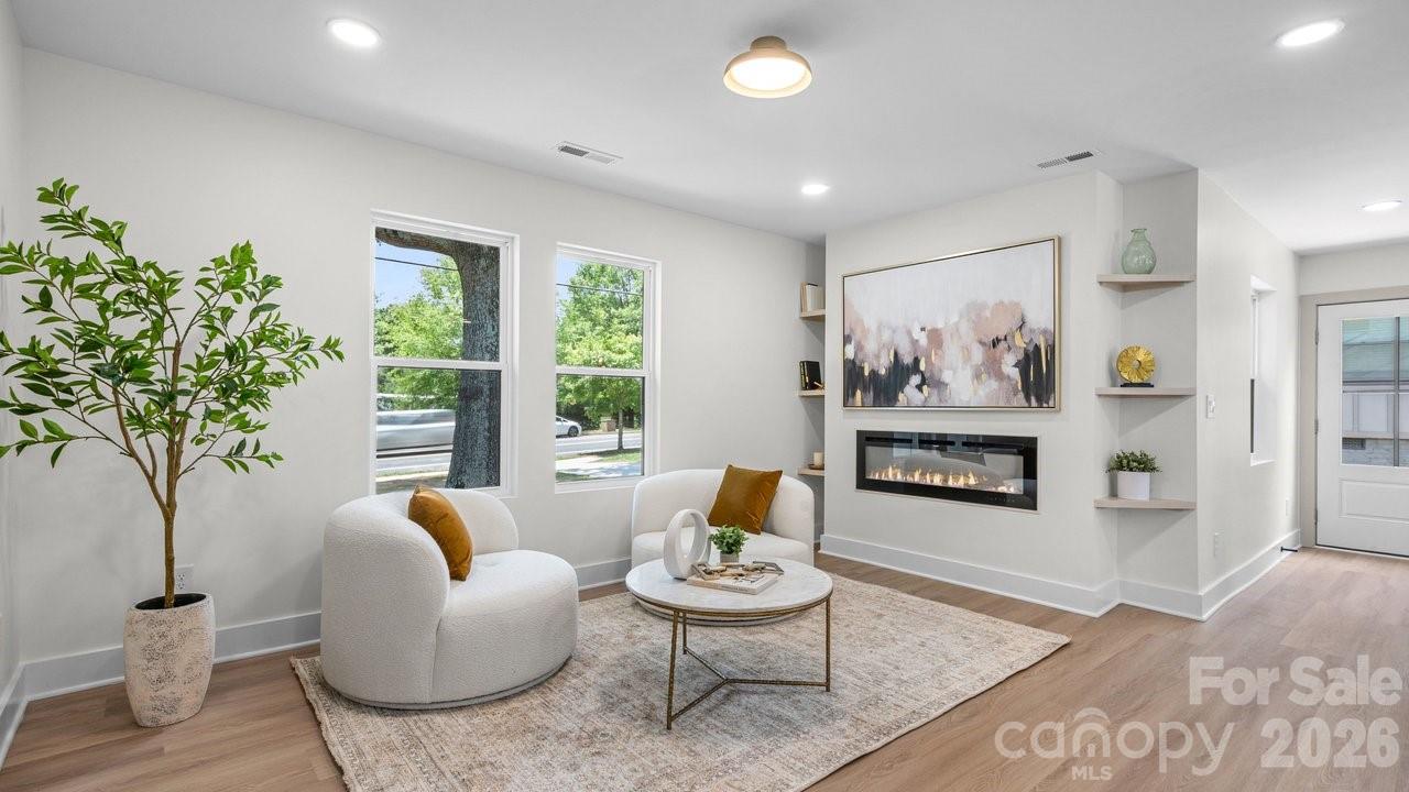 Photo 8 of 409 Scaleybark Road, Charlotte, NC