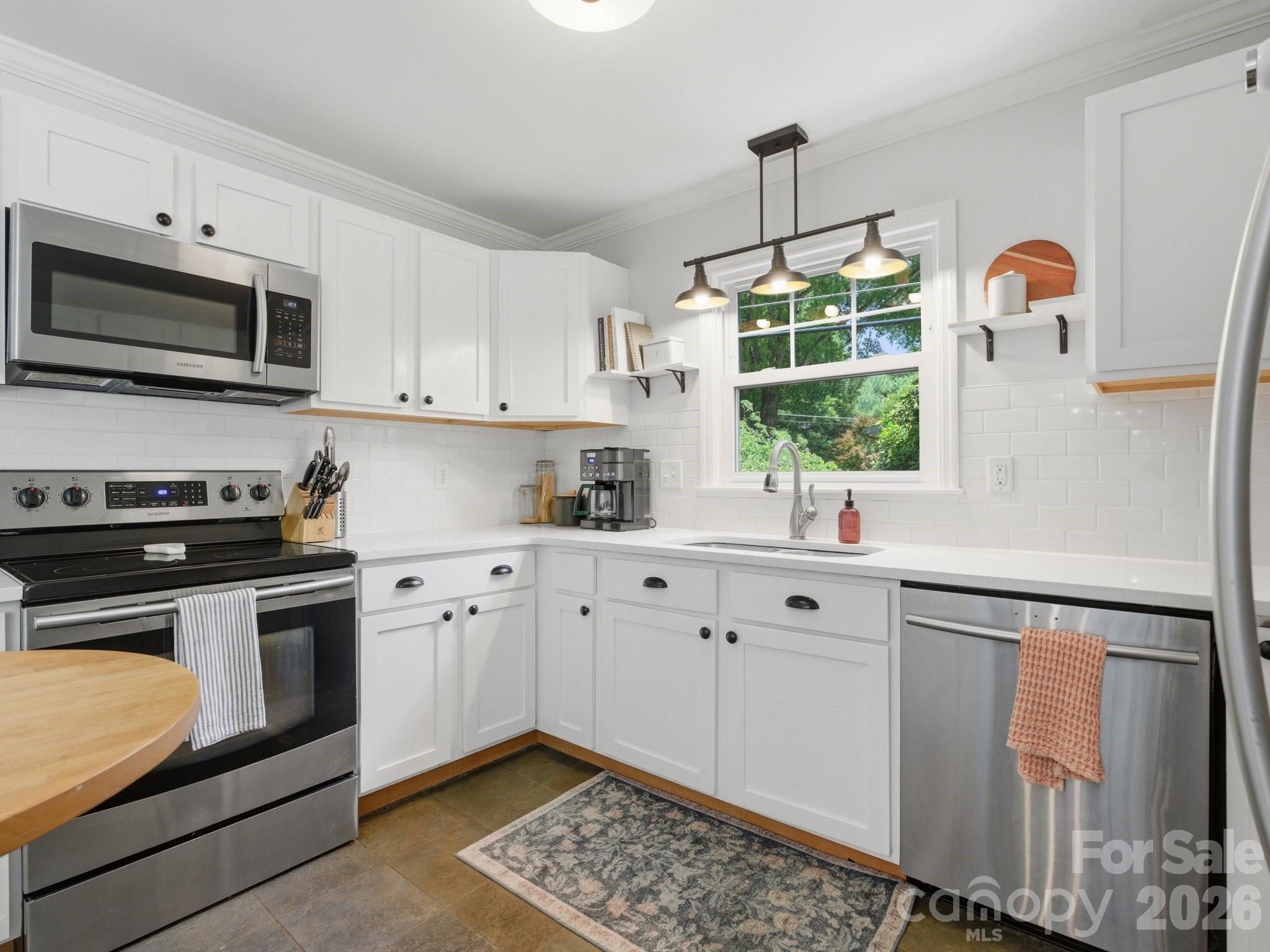 1534 Edgewater Drive, Charlotte, NC - photo 13 of 44