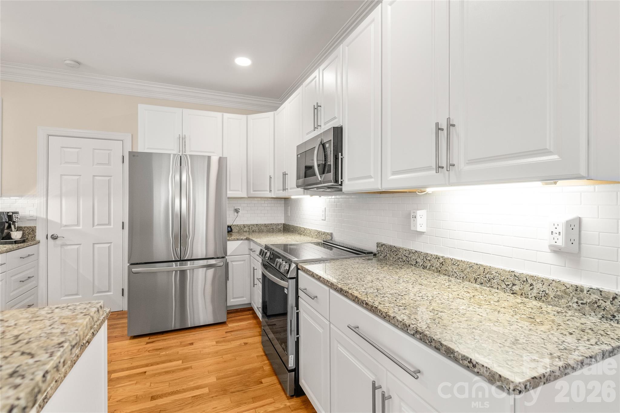 Home for sale at 14137 Wild Elm Road, Charlotte, NC — photo 14 of 29
