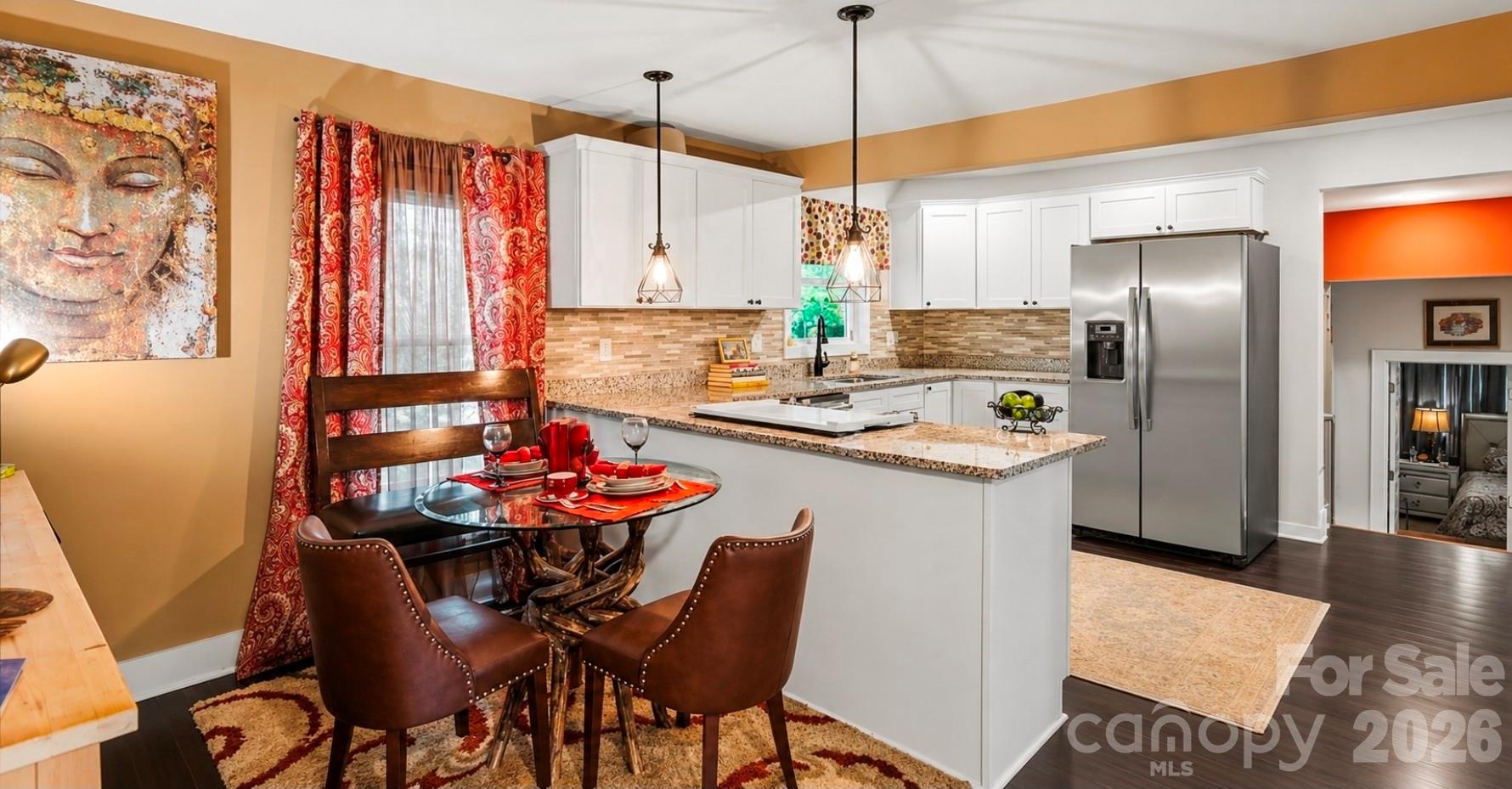 Photo 5 of 3100 Avalon Avenue, Charlotte, NC