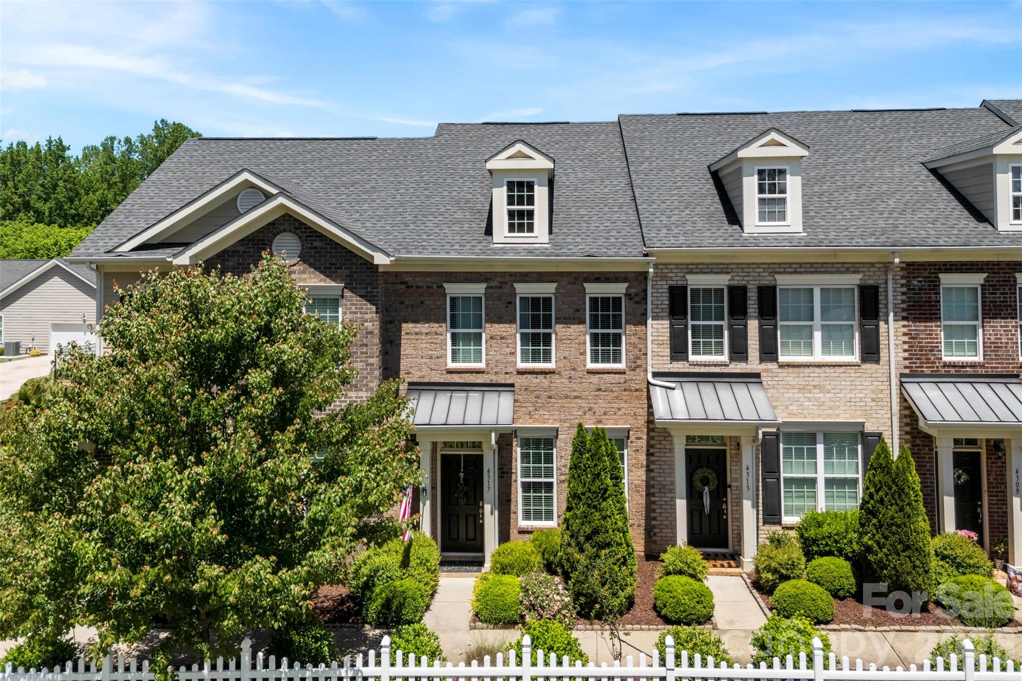 4317 Courtly Lane, Belmont, NC