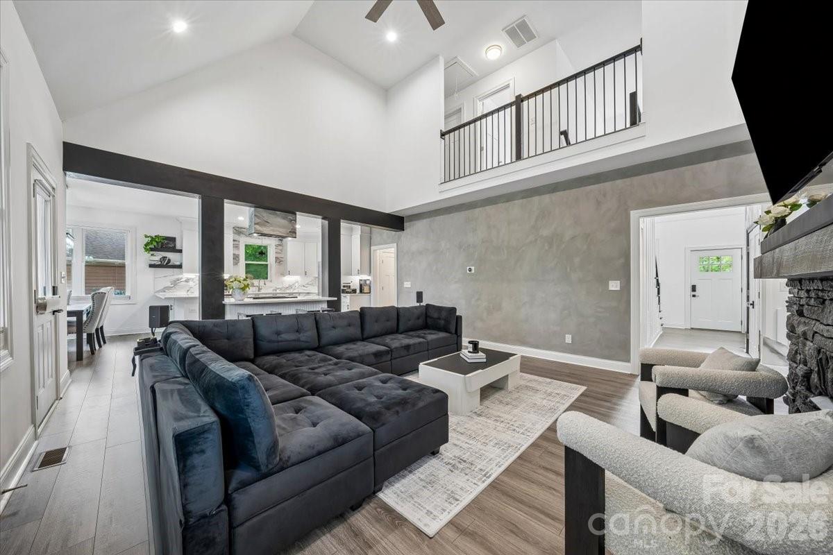 9712 Worley Drive, Charlotte, NC - photo 11 of 49
