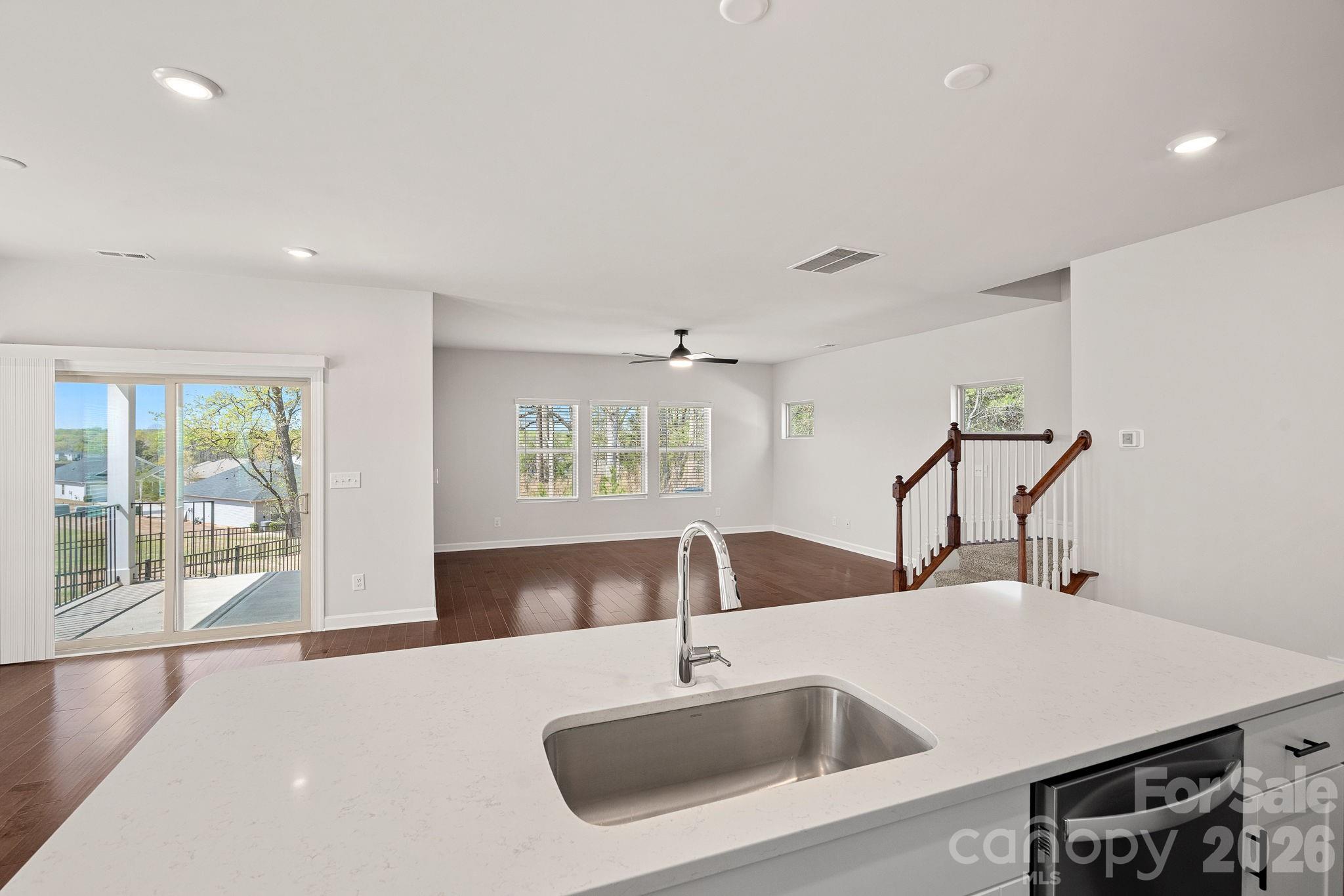 Photo 11 of 11935 Red Leaf Drive, Charlotte, NC