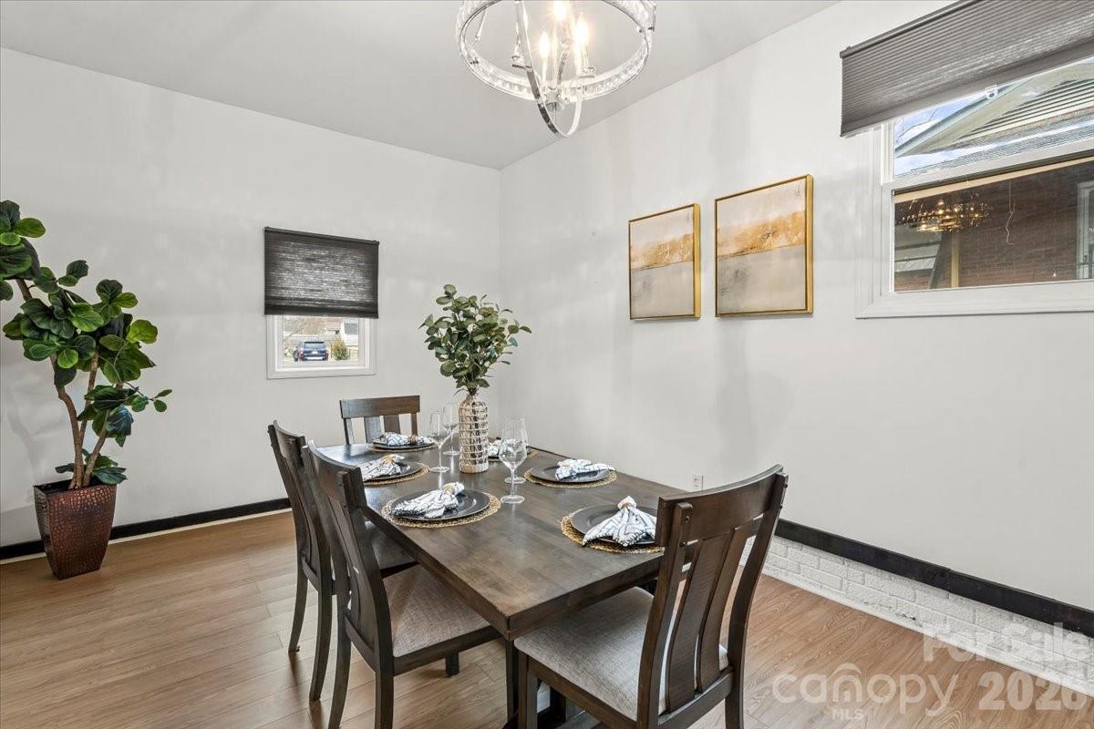 Photo 14 of 4930 Crestmont Drive, Charlotte, NC