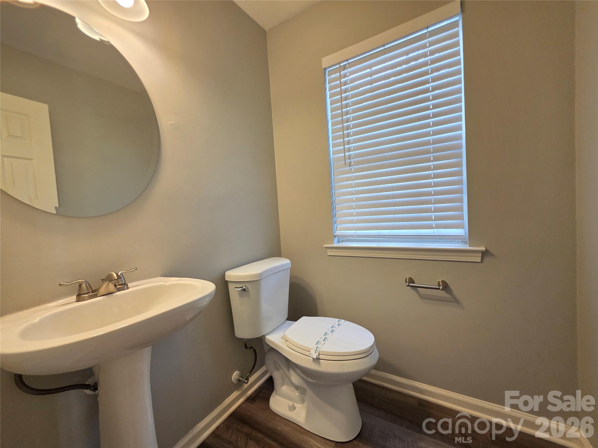 1518 Rumstone Lane, Charlotte, NC - photo 3 of 23