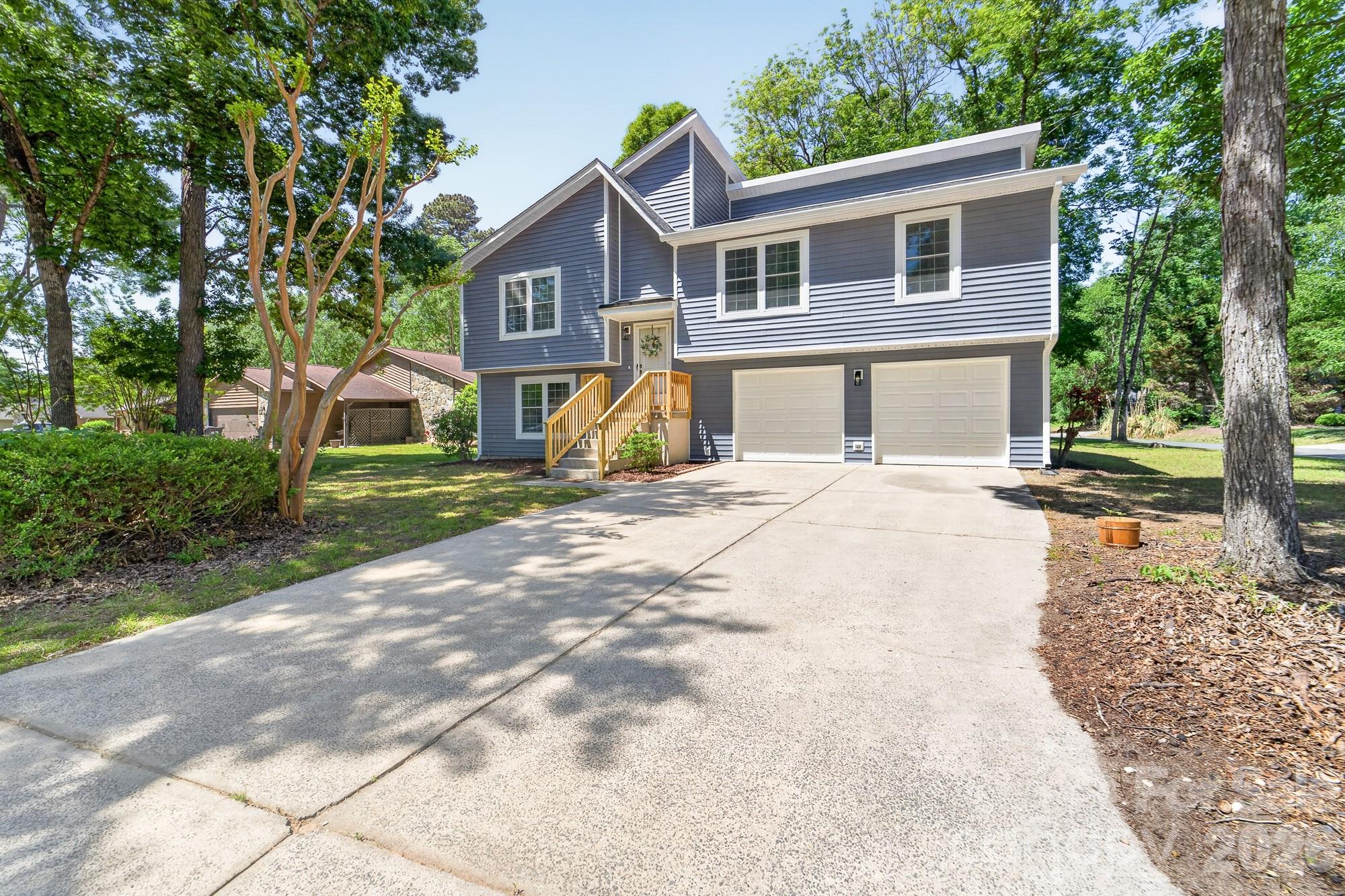Exterior of 10730 Coachman Circle, Charlotte, NC