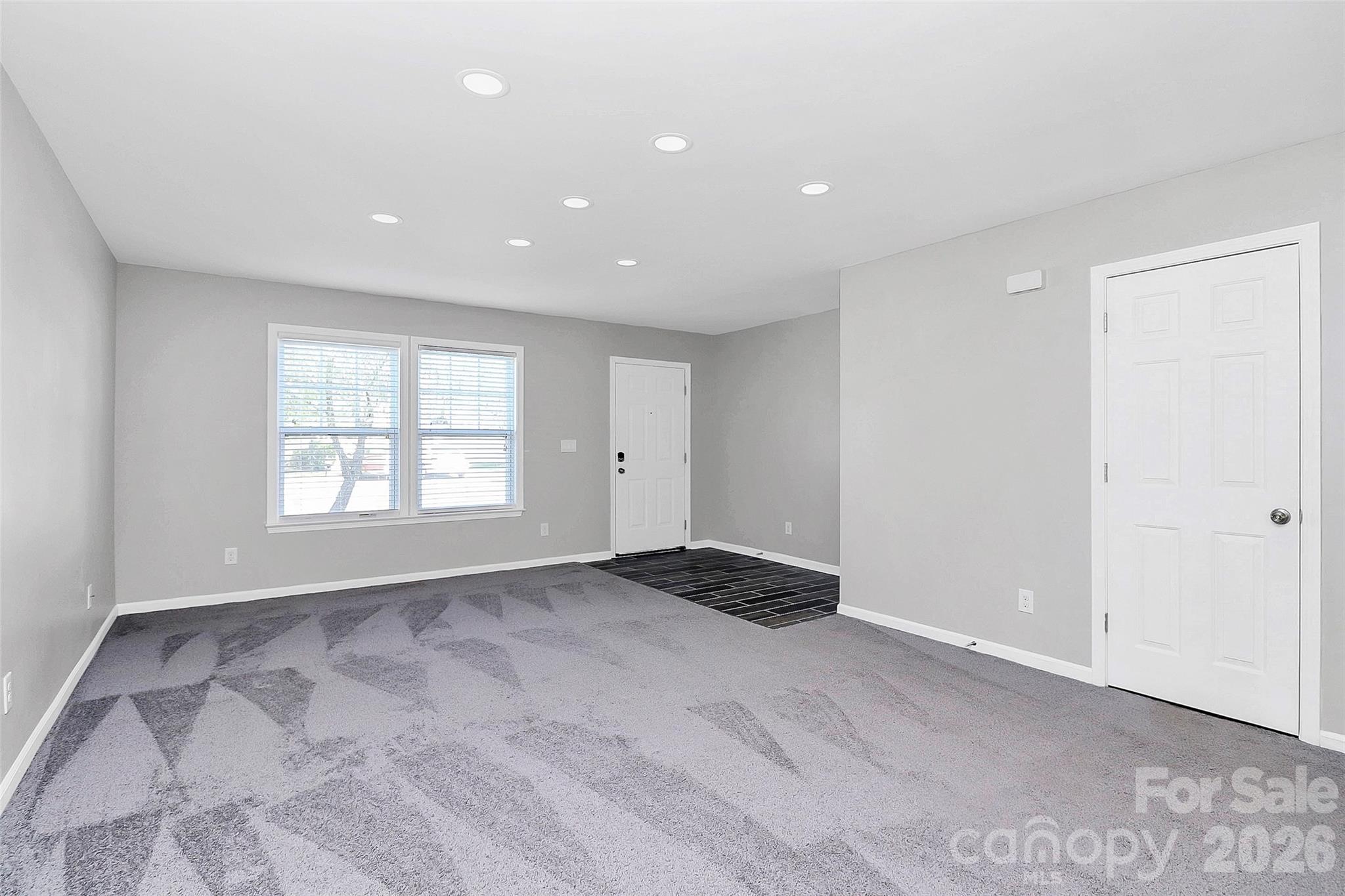 Photo 7 of 15705 Lakepoint Forest Drive, Charlotte, NC