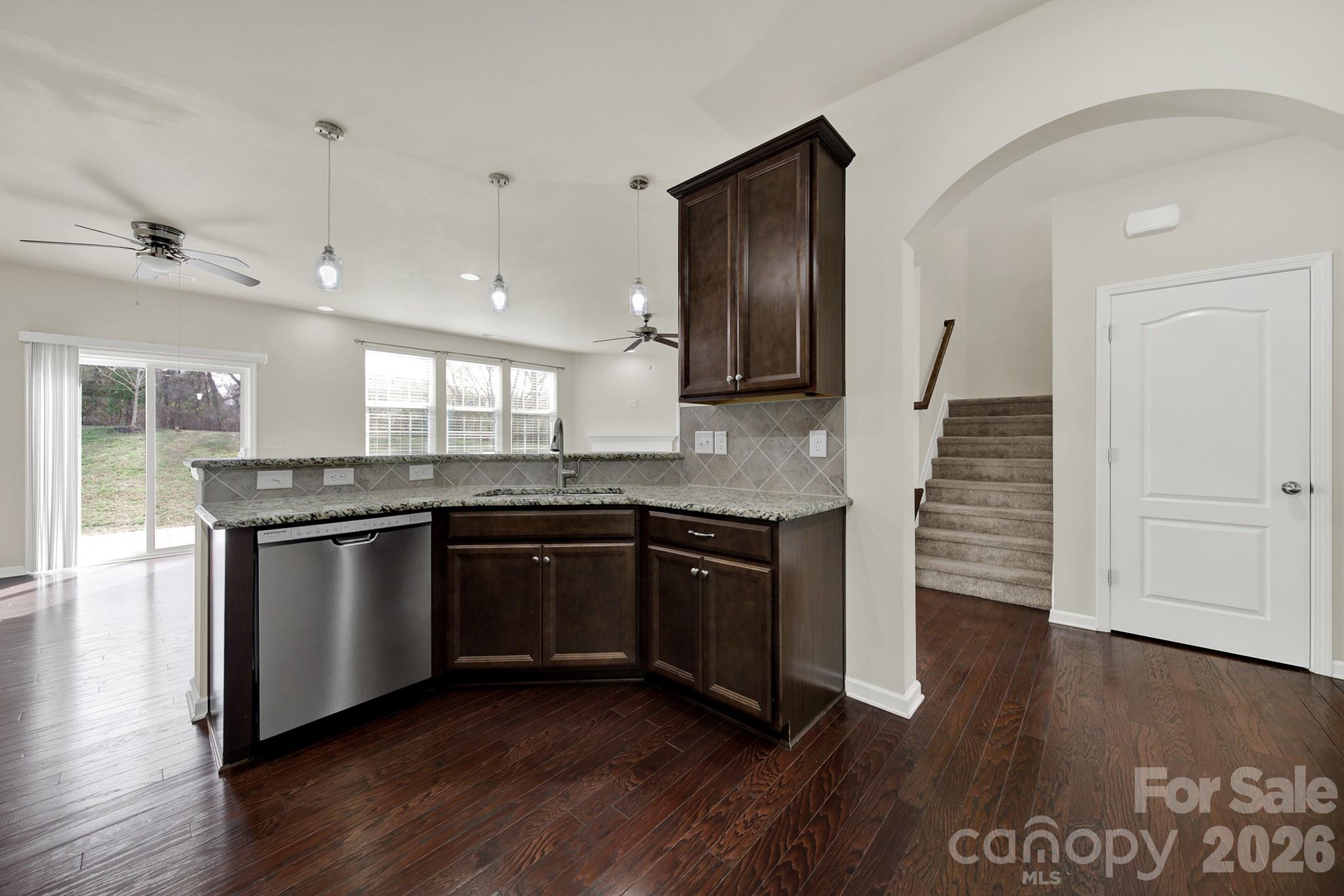 10328 Ebbets Road, Charlotte, NC - photo 9 of 36