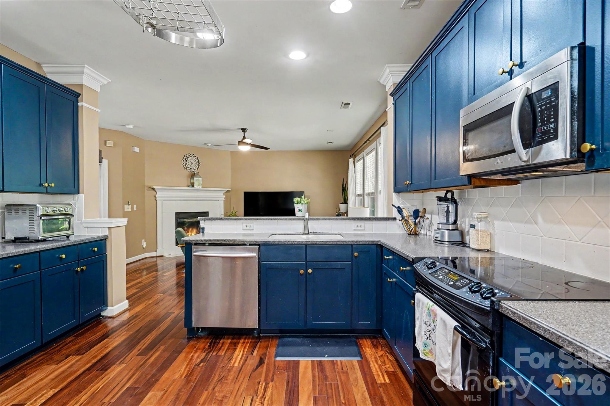 Photo 13 of 8932 Arbor Creek Drive, Charlotte, NC