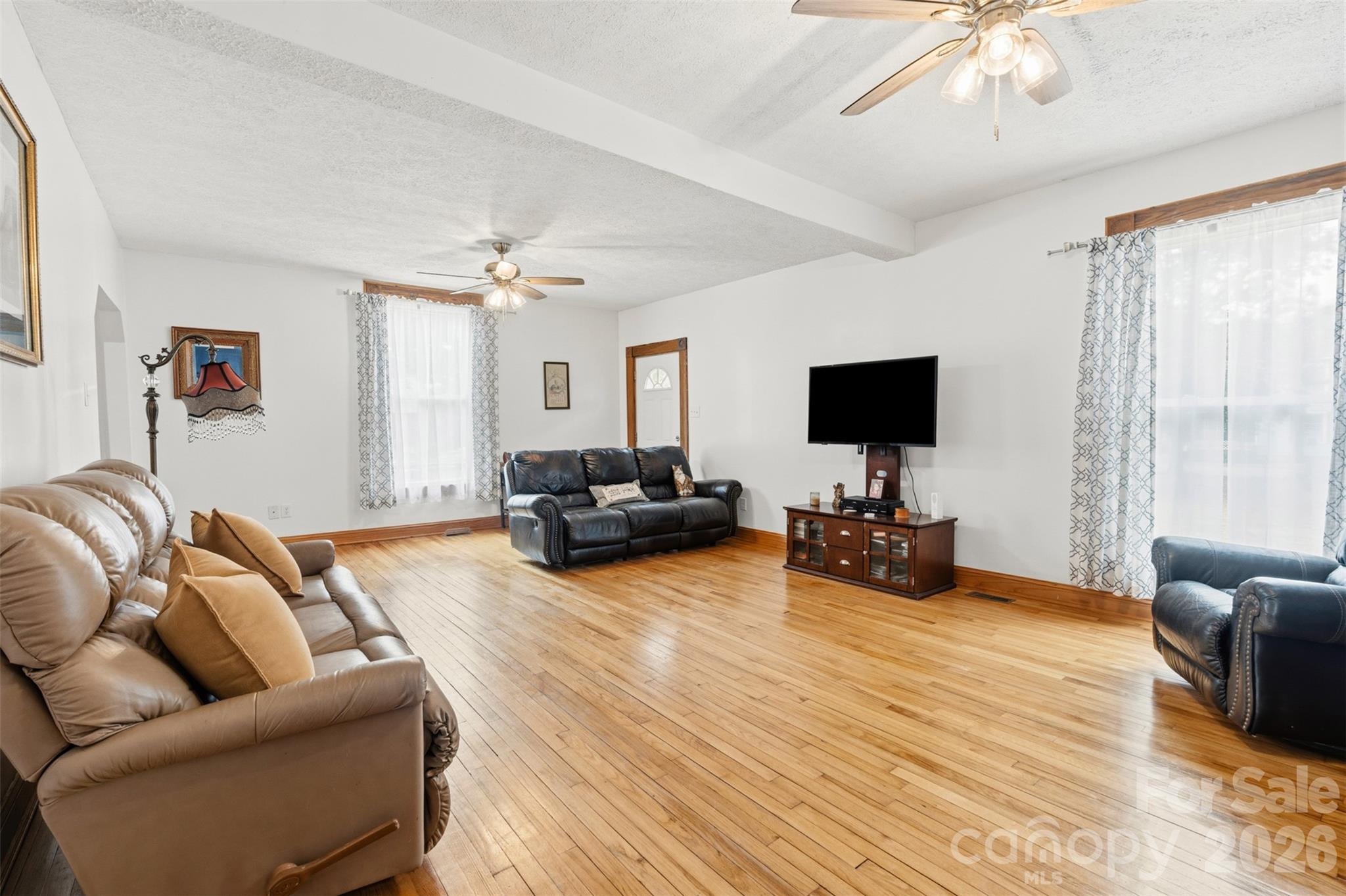 207 Oak Avenue, Hamlet, NC - photo 6 of 30