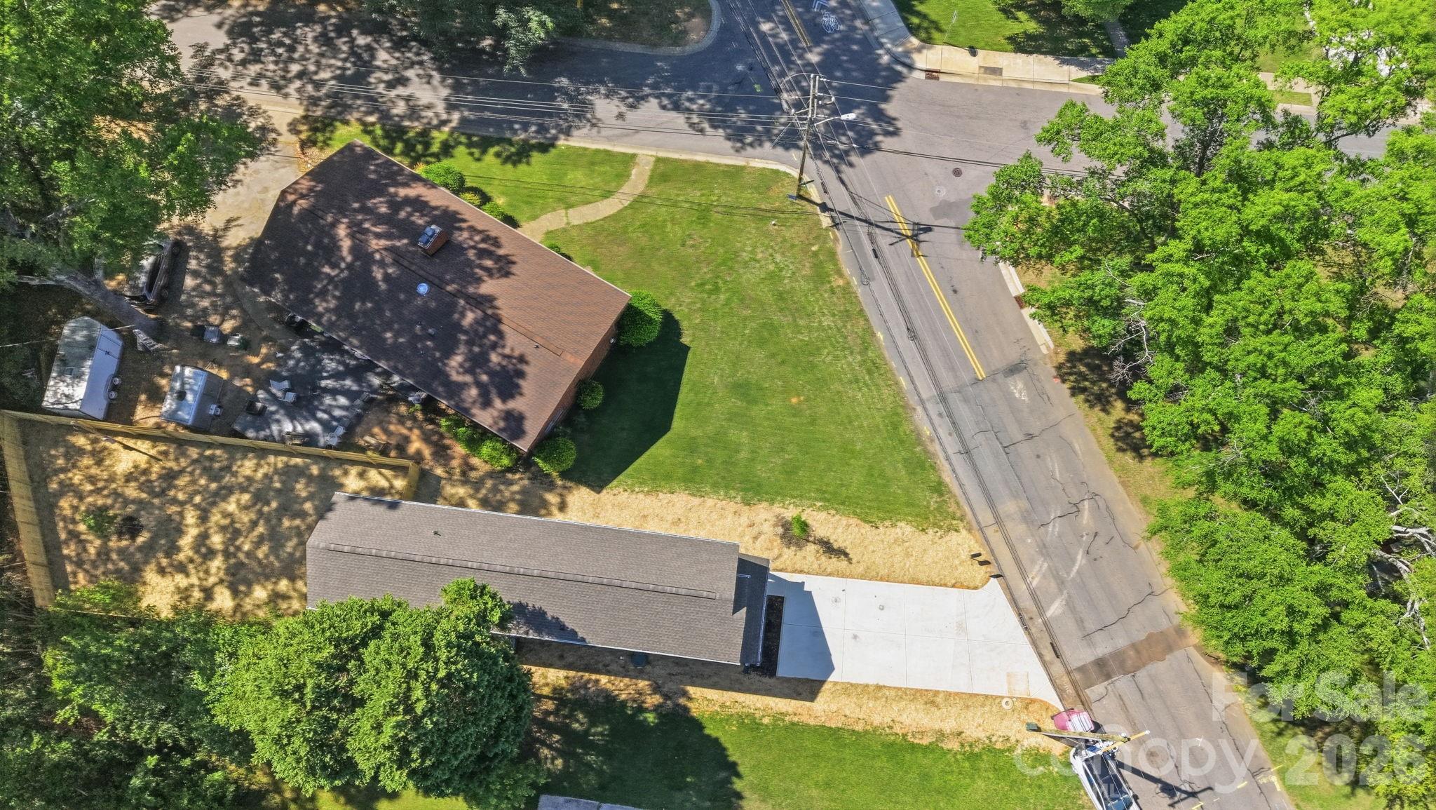 Photo 34 of 2406 Newland Road, Charlotte, NC