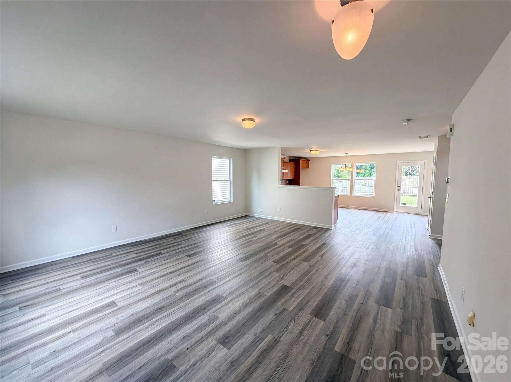 Photo 5 of 2534 Stream Bank Drive, Charlotte, NC