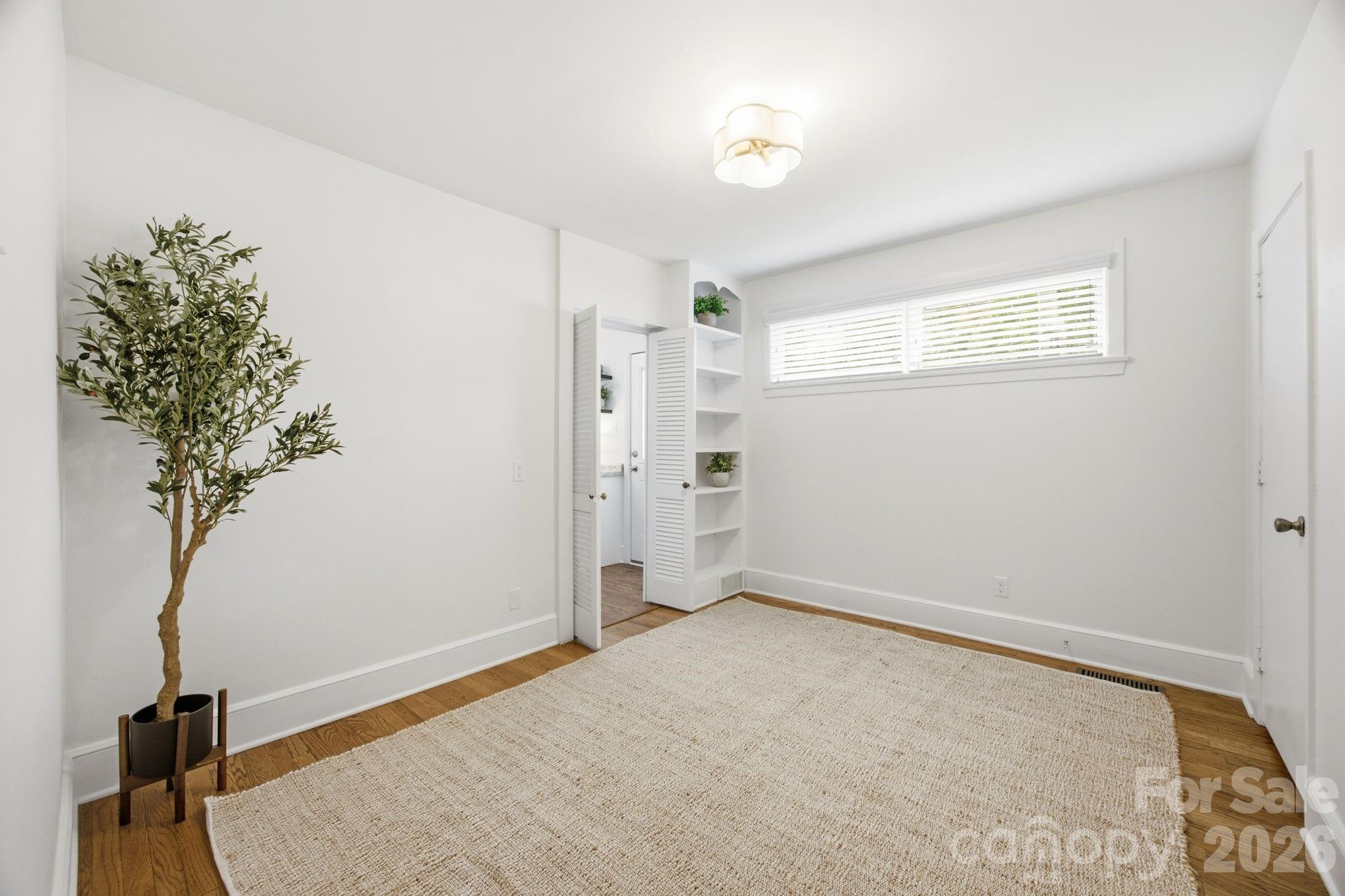 Photo 14 of 4500 Woodlark Lane, Charlotte, NC