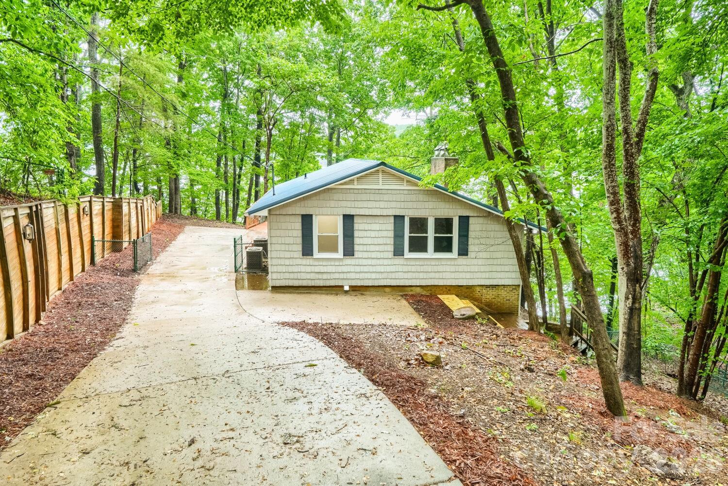 42640 Moonshine Drive, New London, NC - photo 5 of 29