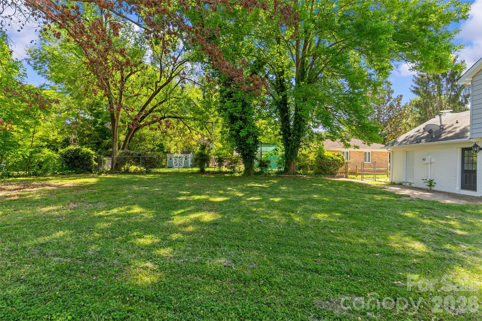 Photo 45 of 1401 Cedarwood Lane, Charlotte, NC