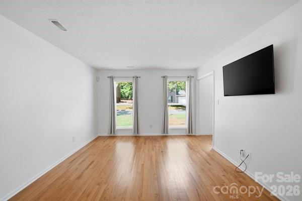 Photo 6 of 2501 Olde Whitehall Road, Charlotte, NC