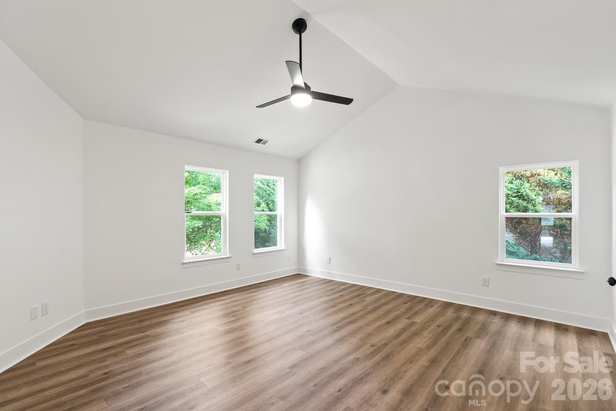 Photo 26 of 2033 Colony Hill Drive, Charlotte, NC