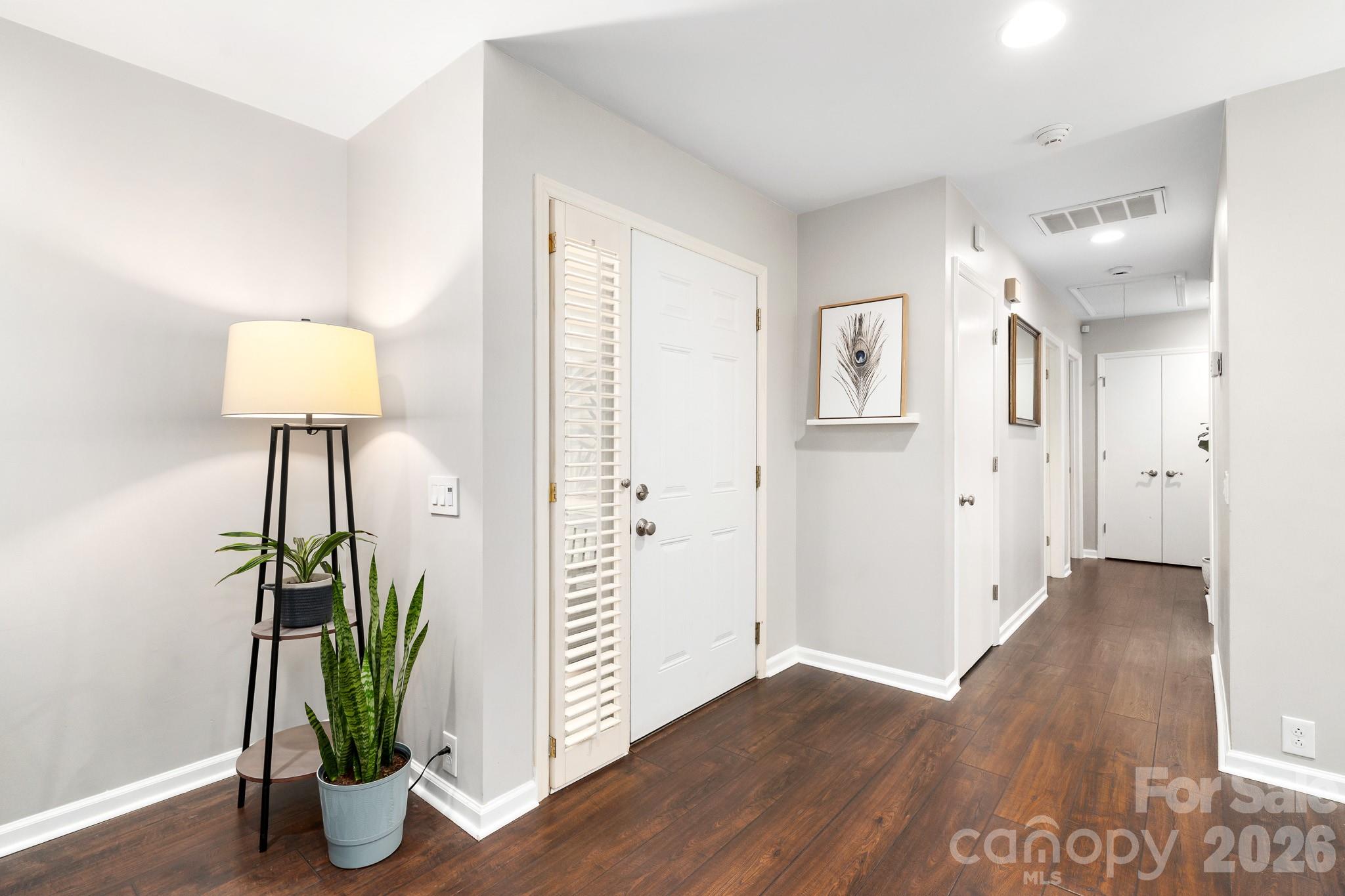 Photo 3 of 8700 Lorraine Drive, Charlotte, NC