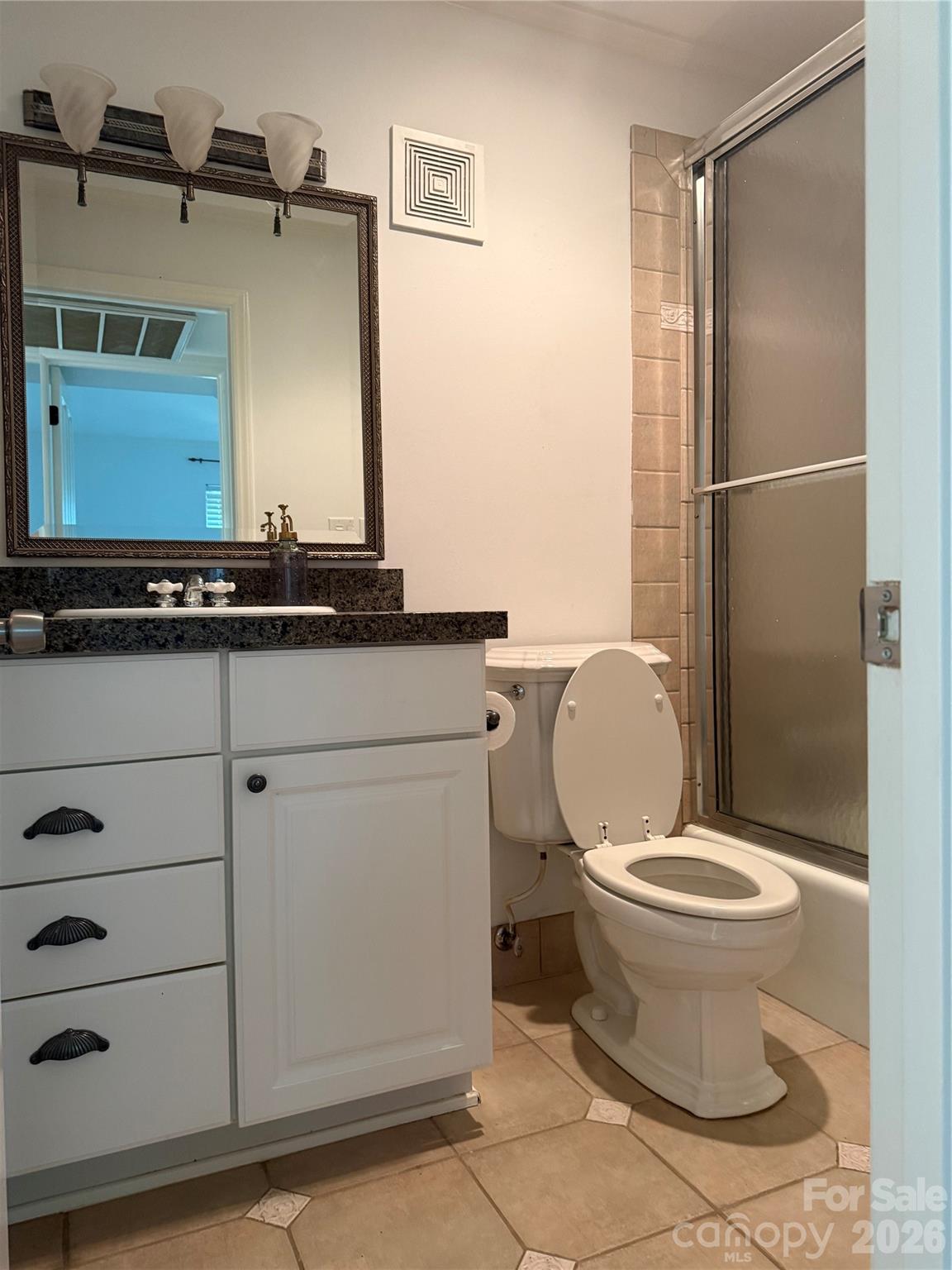 Photo 11 of 1323 Queens Road, Charlotte, NC