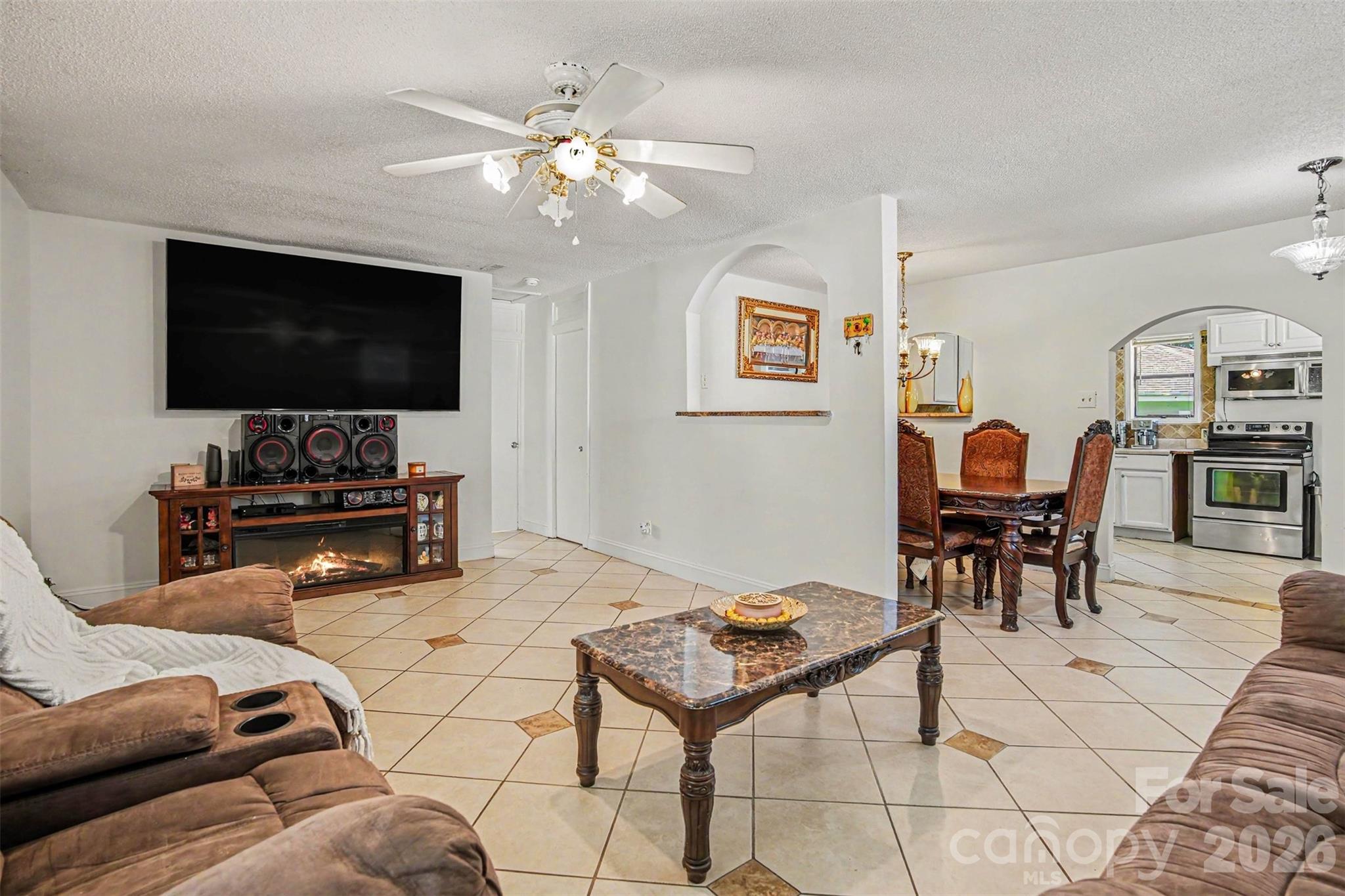 Photo 3 of 1101 Choyce Avenue, Charlotte, NC
