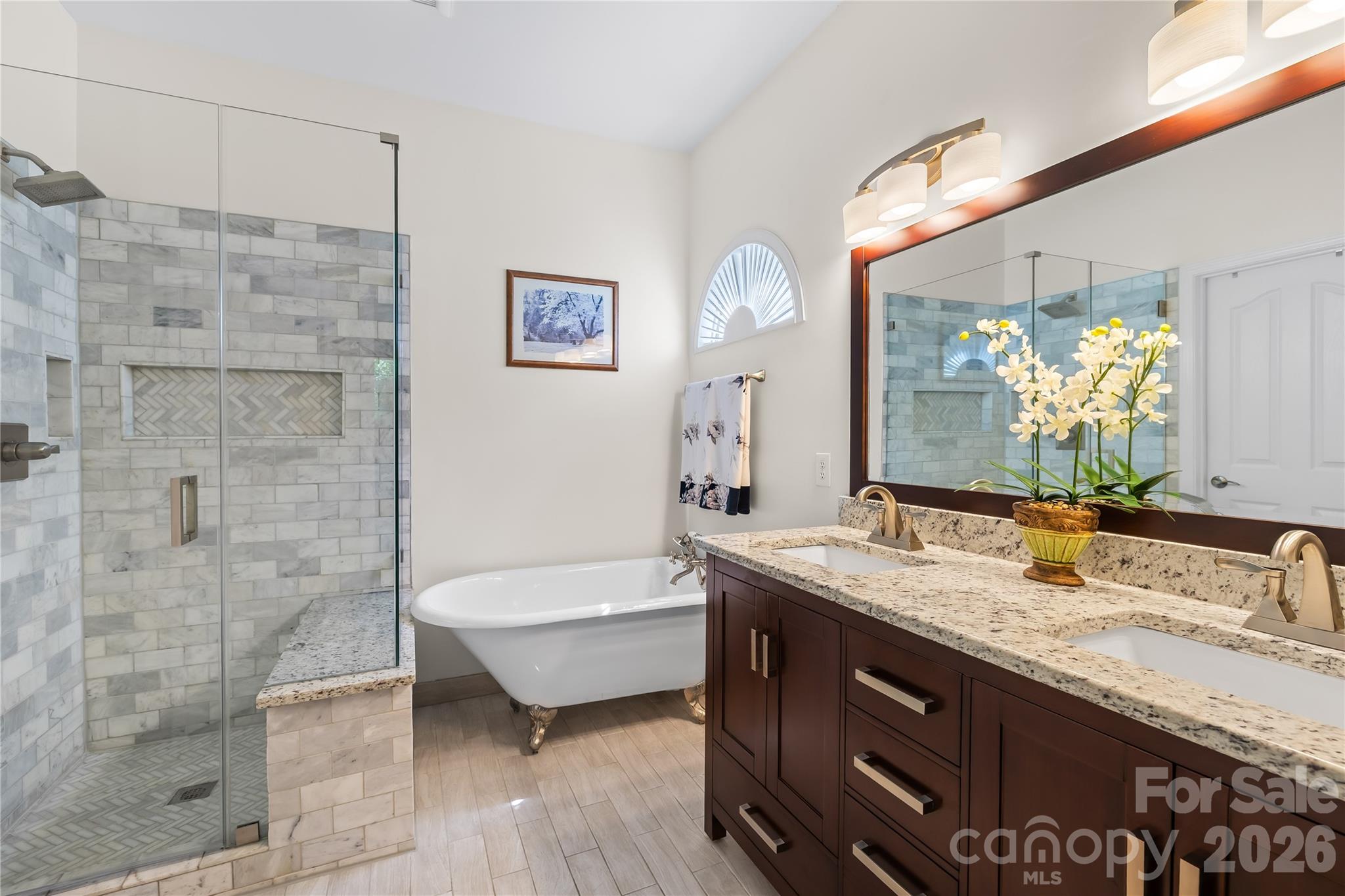 Photo 2 of 8719 Fieldcroft Drive, Charlotte, NC